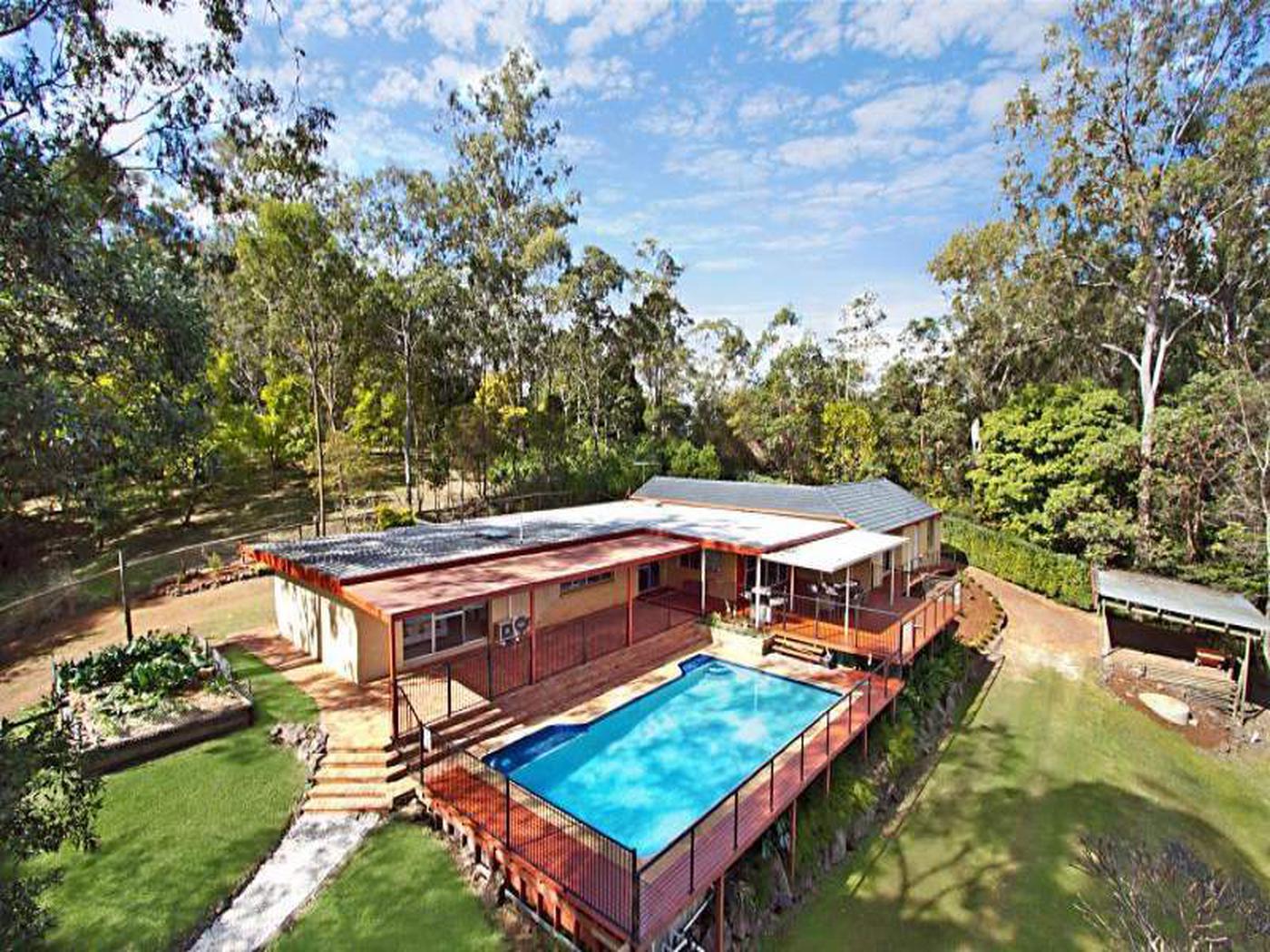 152 Haven Road, PULLENVALE QLD 4069 - House Sold - brisbanerealestate ...