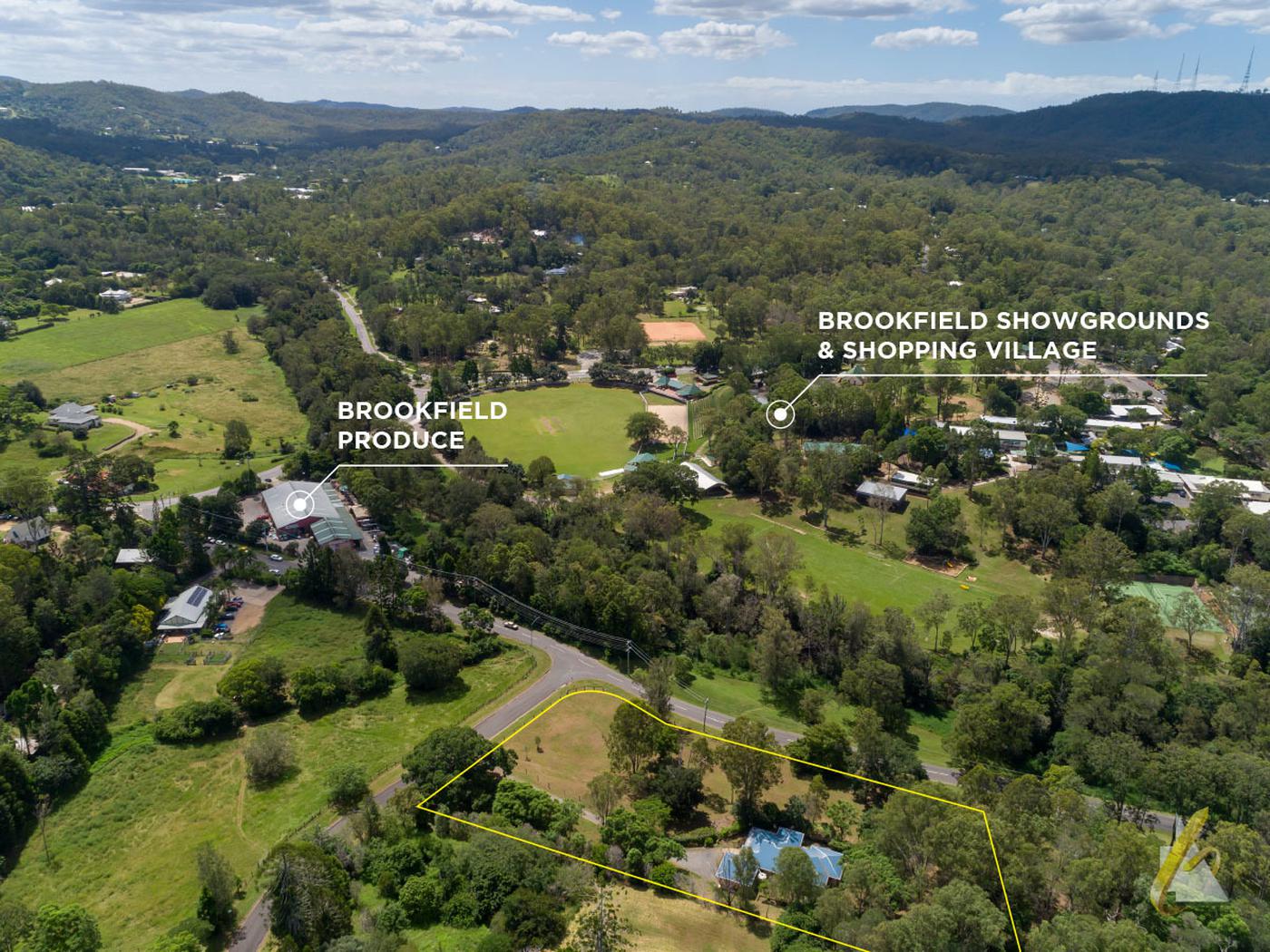 10 Massey Place, Brookfield QLD 4069 - AcreageSemi-rural Sold ...