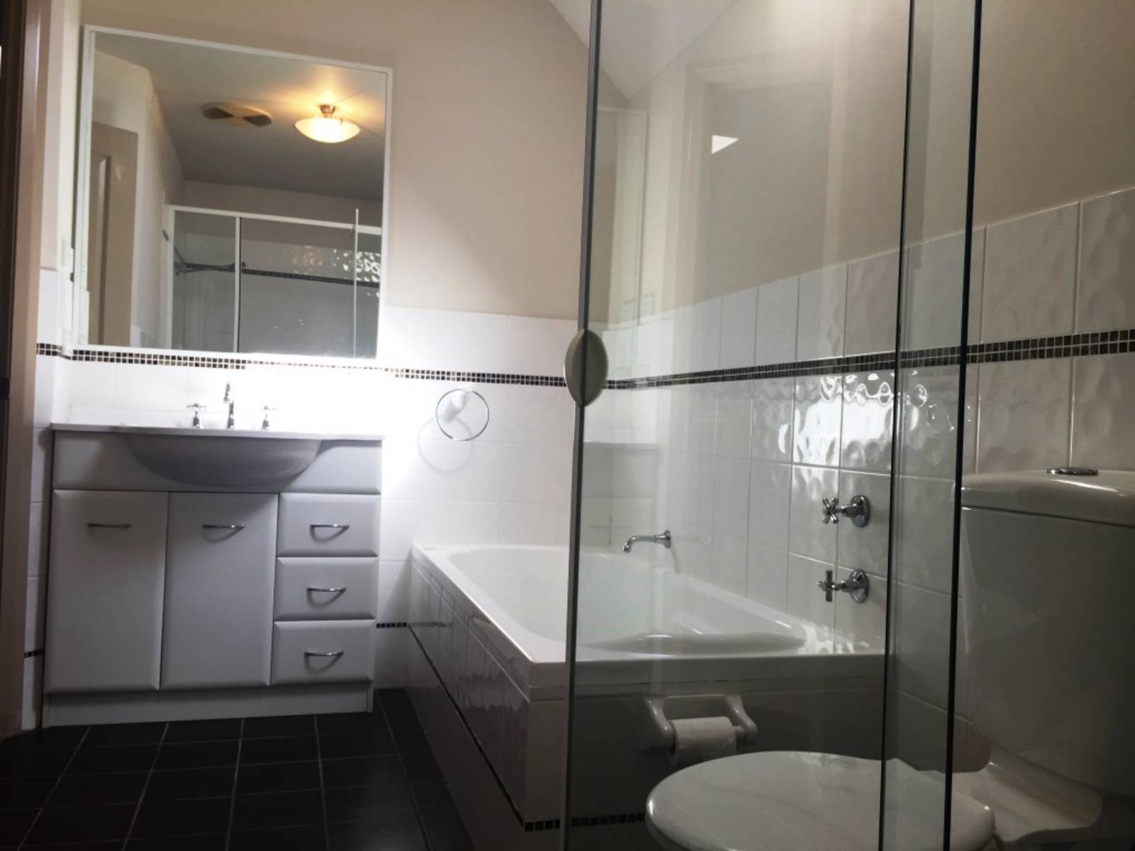 1/36 Moray Street, Richmond NSW 2753 - House Leased - lsre.com.au