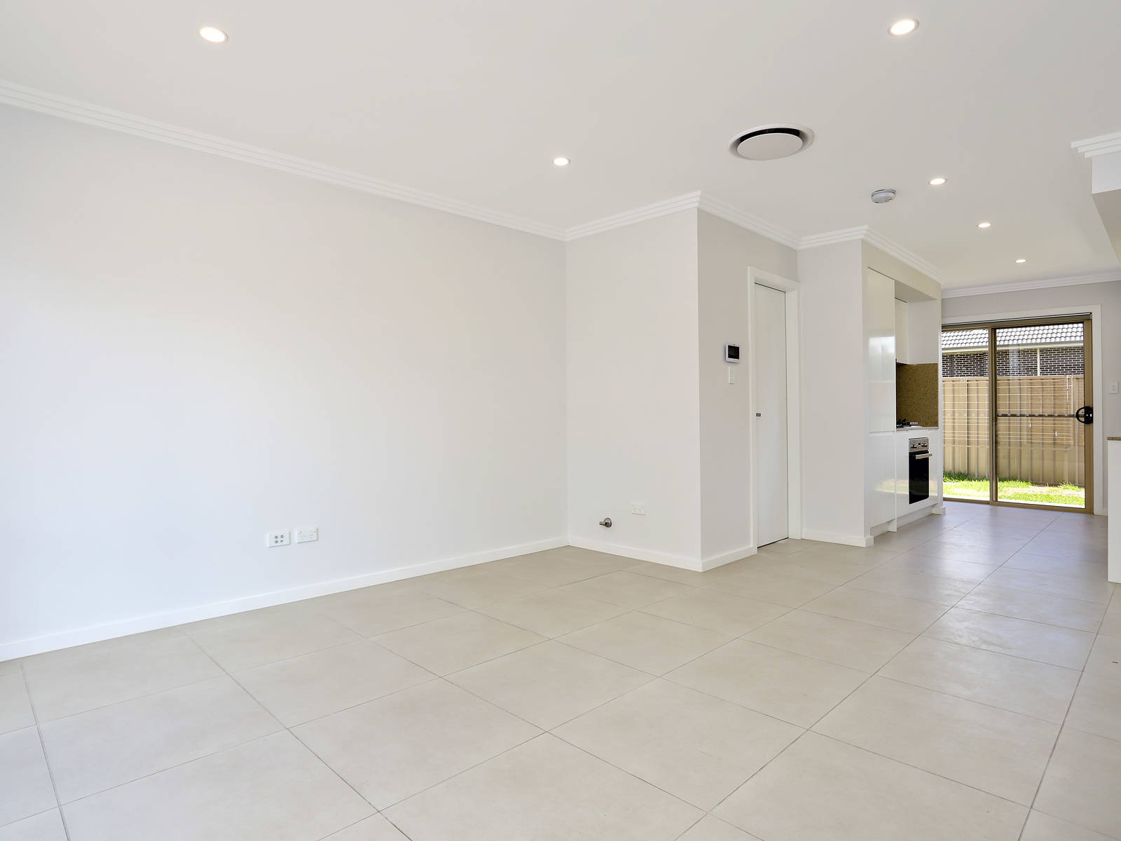 80-82 Canberra Street, Oxley Park NSW 2760 - House Leased - lsre.com.au