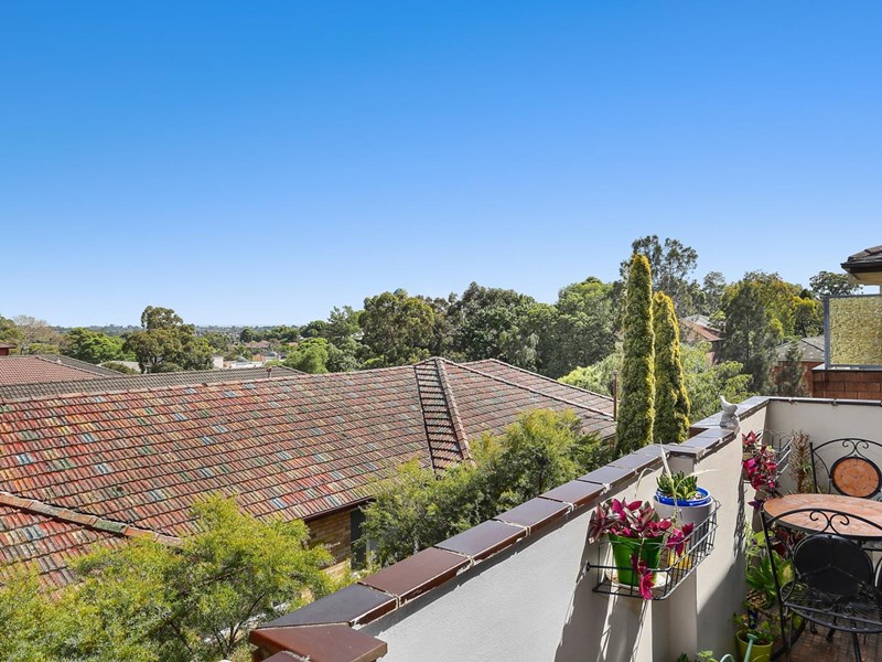 12/10 Nelson Street, Penshurst NSW 2222 - Leased - lsre.com.au