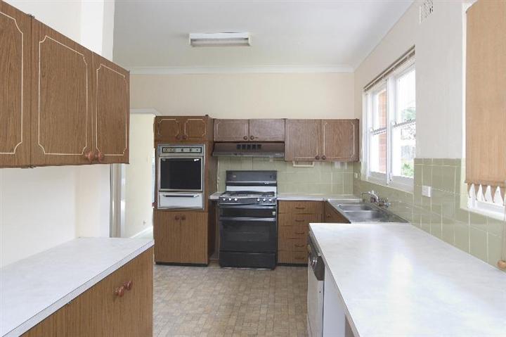 10 TREBOR ROAD, PENNANT HILLS NSW 2120 - Property Information