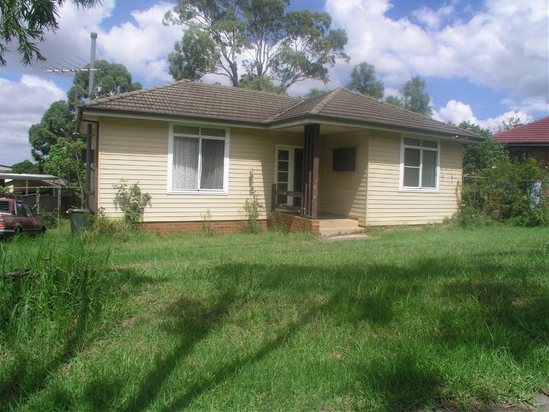 30 Cartwright Crescent, Lalor Park NSW 2147 - Property Information