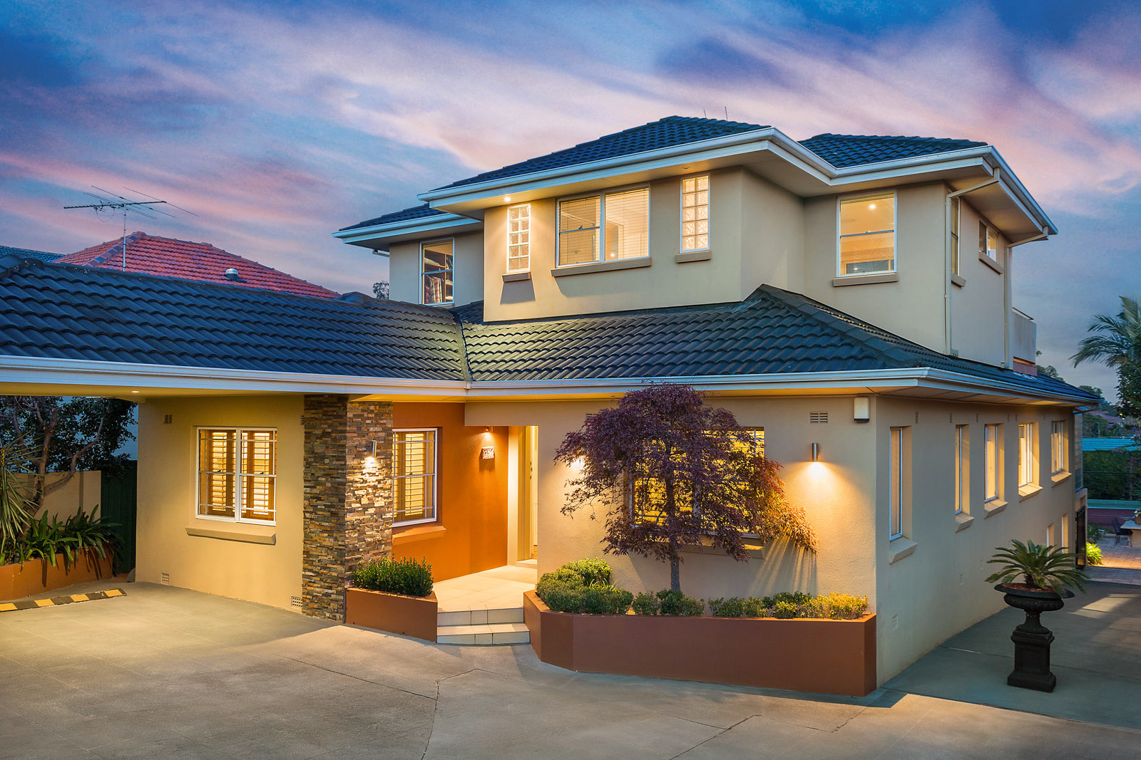 130 Connells Point Road, Connells Point NSW 2221 - House Sold - lsre.com.au