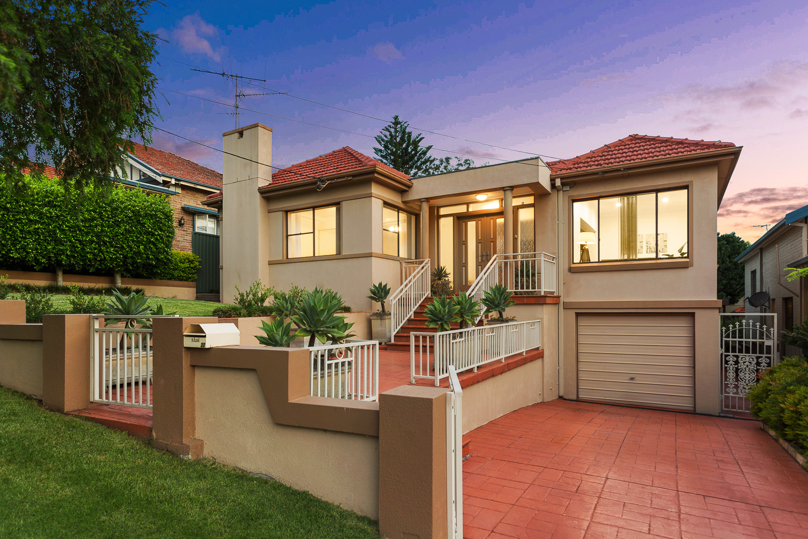 22 Currawang Street, Carss Park NSW 2221 - House Sold - lsre.com.au