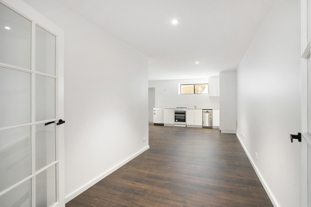 256a South Creek Road, Wheeler Heights NSW 2097 - Apartment Leased ...