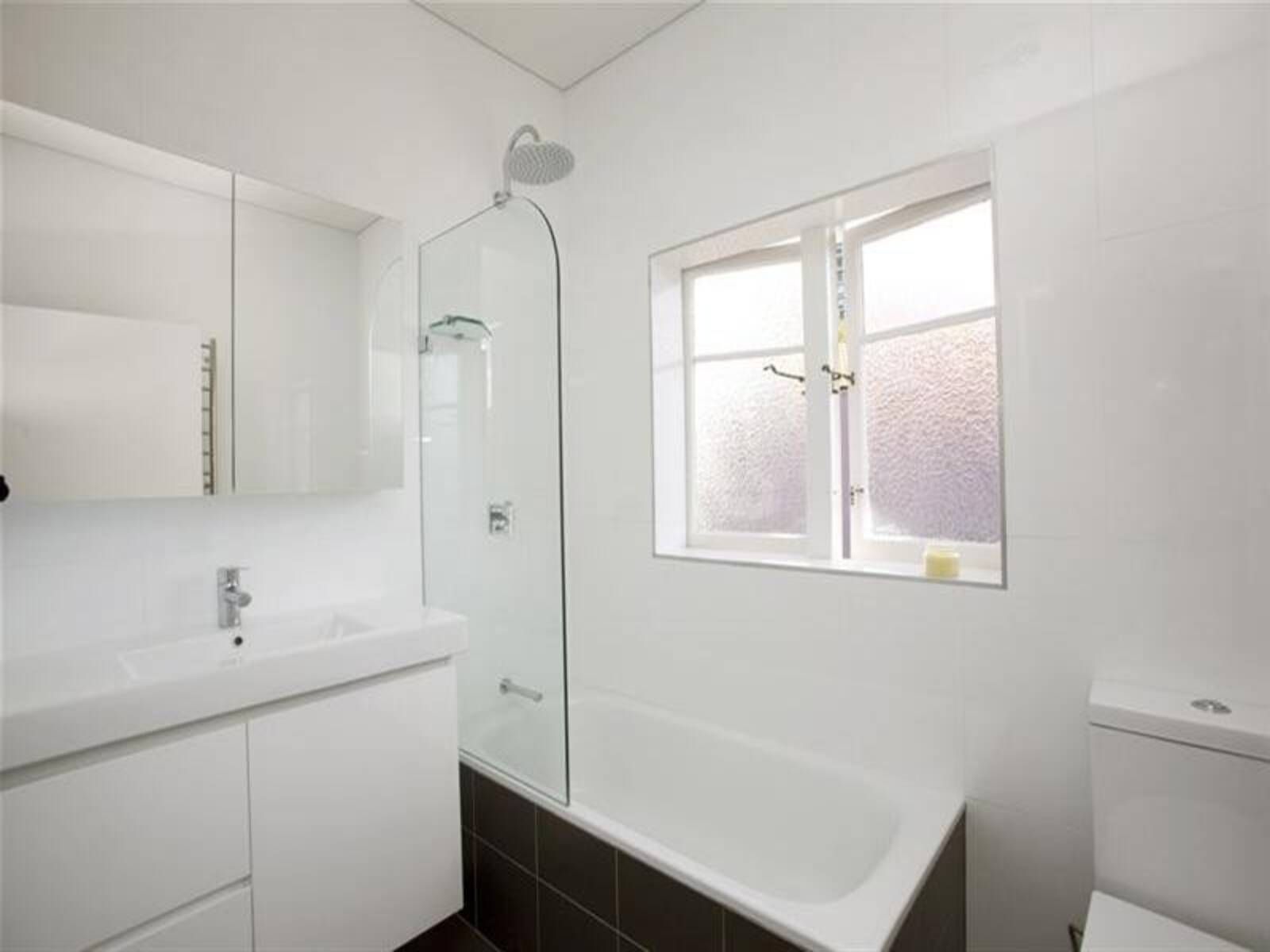 11/11 Patterson Street, Double Bay NSW 2028 - Property Information