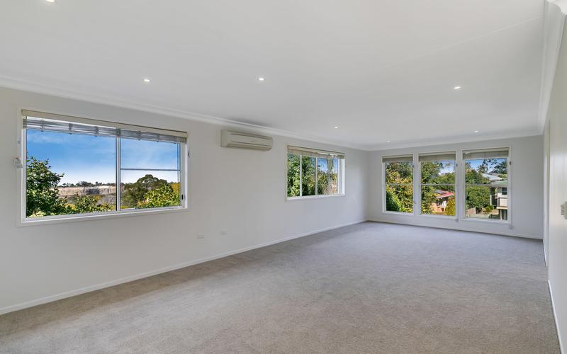 3 Barrymount Crescent, MOUNT LOFTY QLD 4350 - Property Information