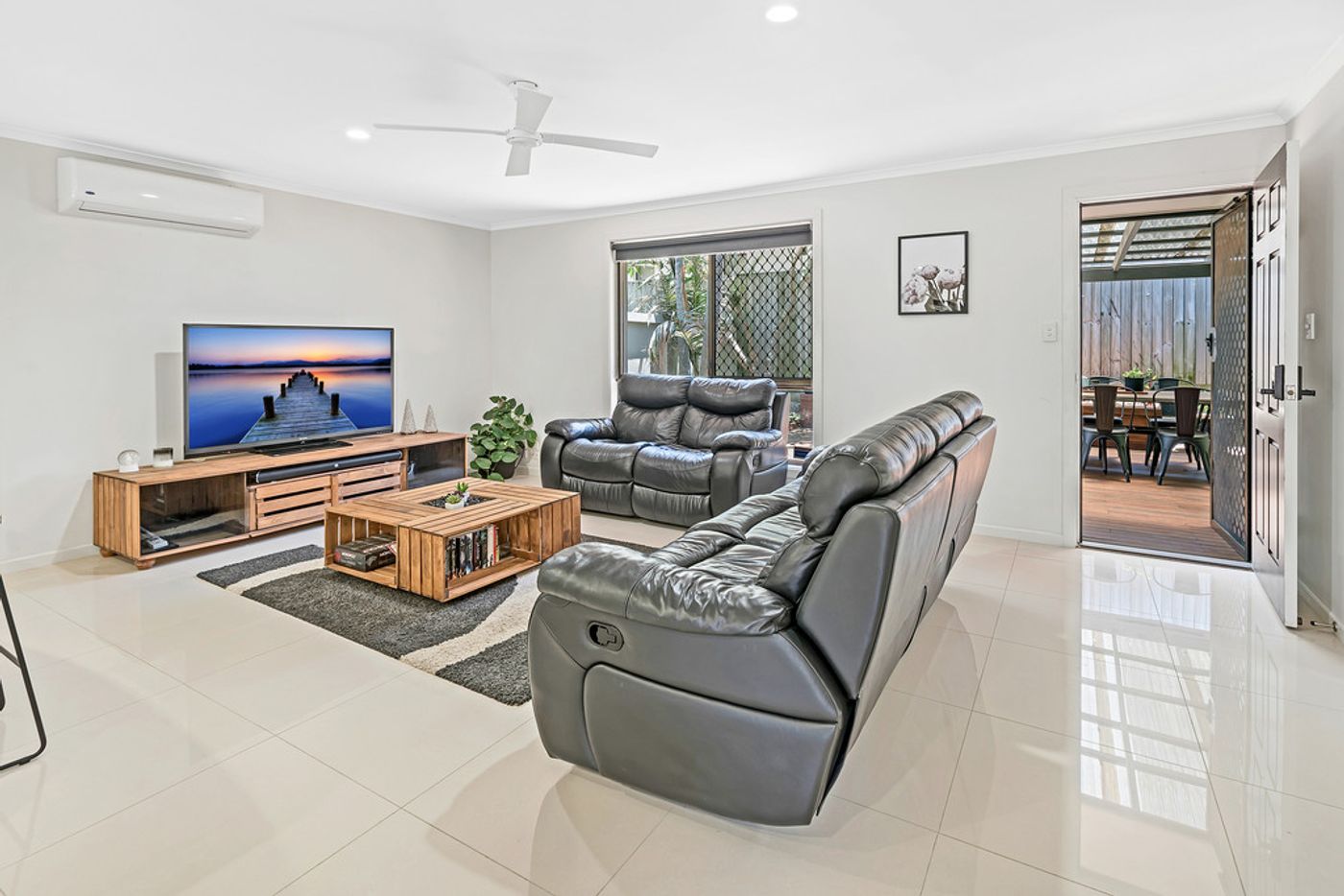 3 Tangerine Row, ASHMORE QLD 4214 - House Sold