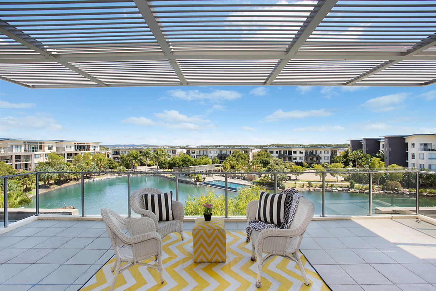 243/3-5 "Ilanah Aqua" - Pendraat Parade, HOPE ISLAND QLD 4212 ...