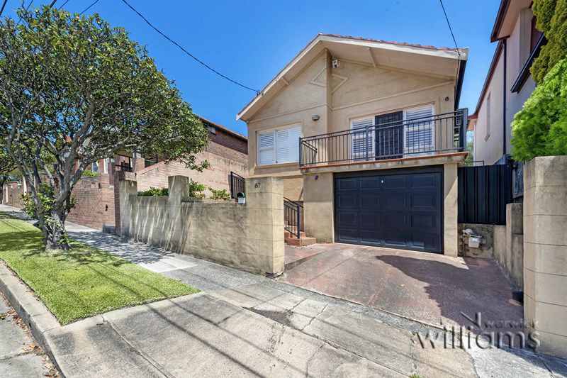 67 Hampden Road Road, Russell Lea NSW 2046 - House Leased