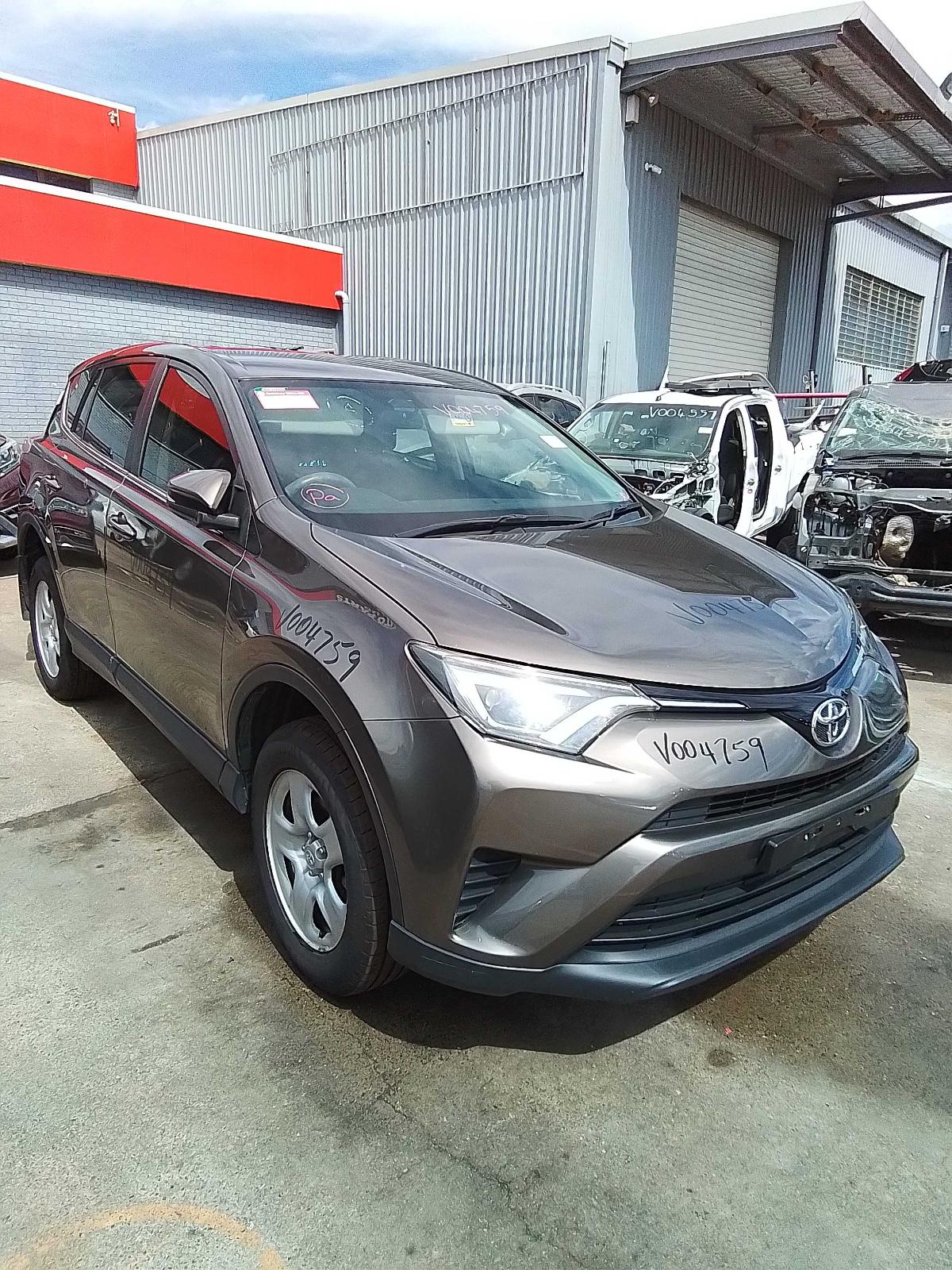 Gear Stick/Shifter Rav4 Toyota 2016