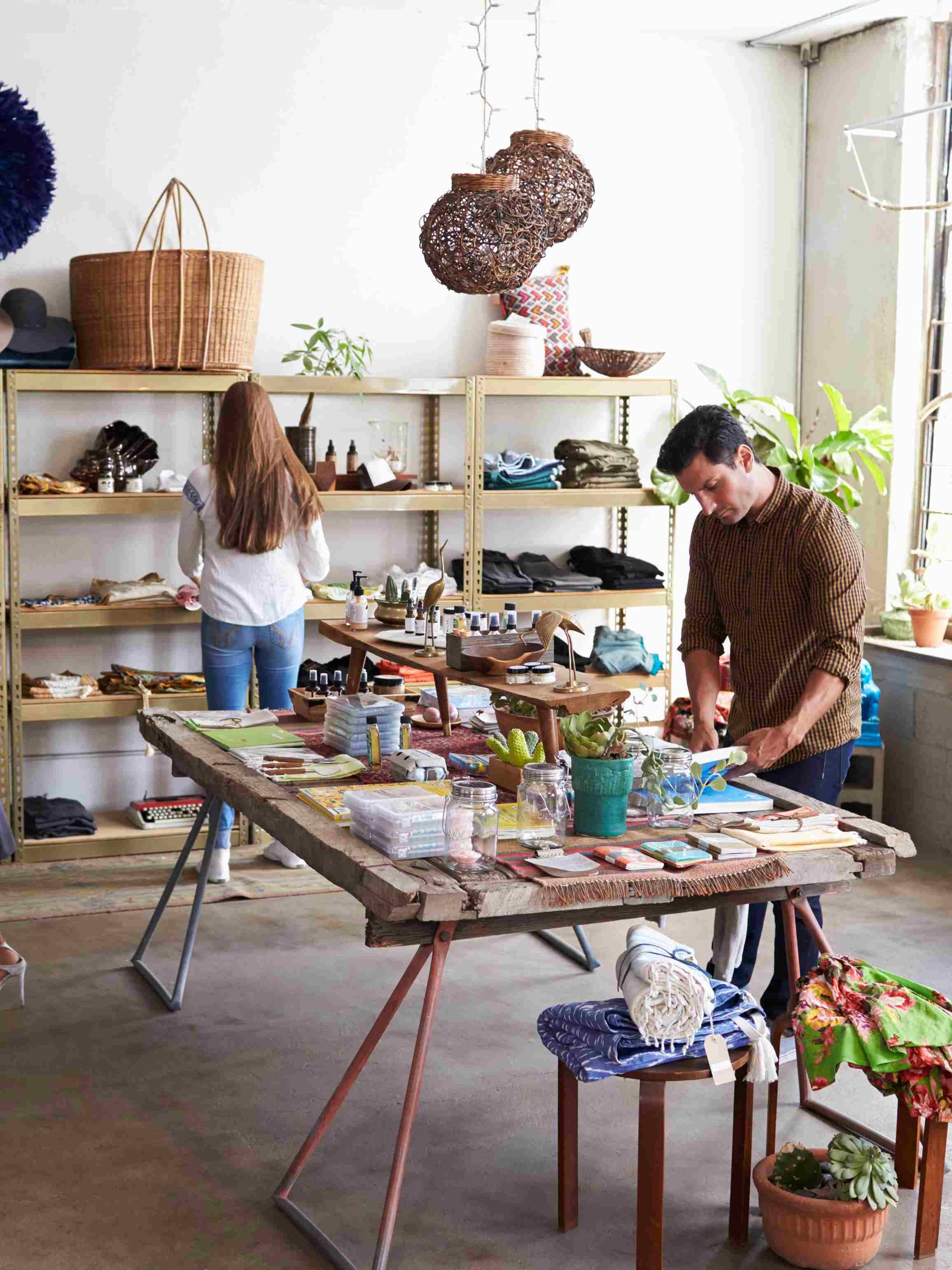 Retail Staff Rostering Software | RosterElf