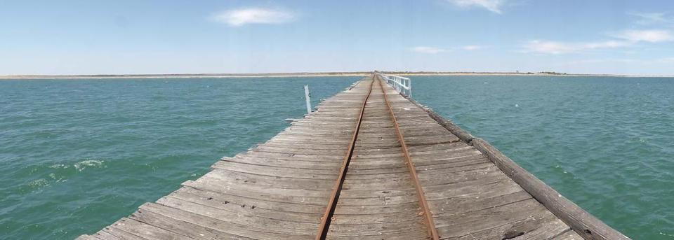 One Mile Jetty, Carnarvon - reviewed by RvTrips