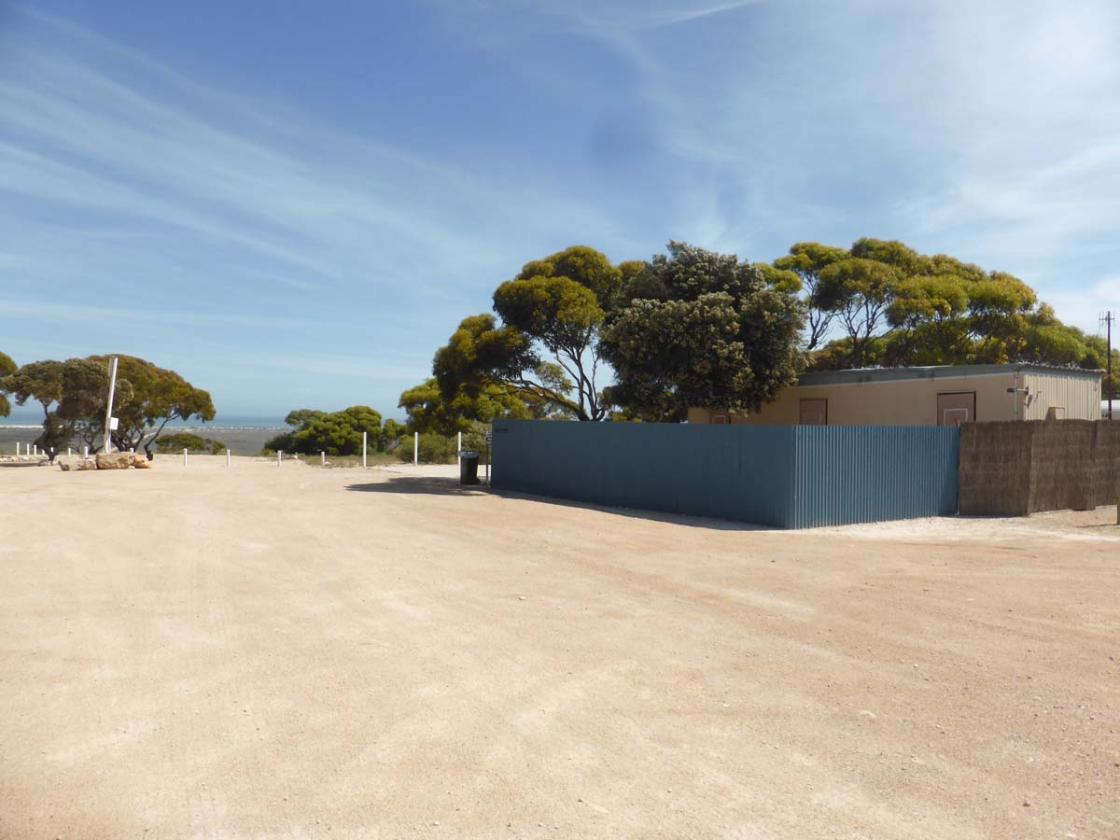 Eucla Caravan Park, Eucla - reviewed by RvTrips