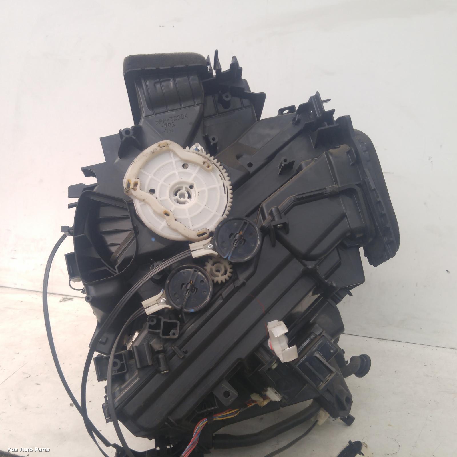 #91235, Used heater core/box for 2013 hilux| non climate control type ...