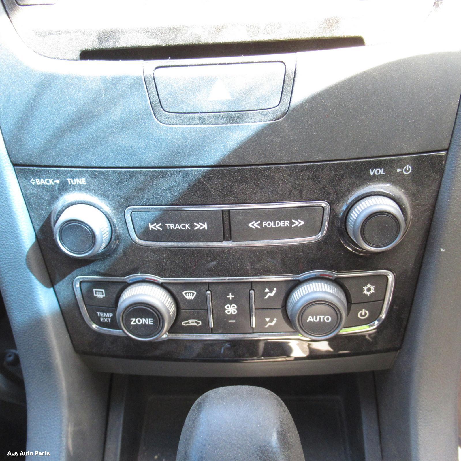 #95897, Used heater/aircon controls for 2012 commodore| ve, heater ...