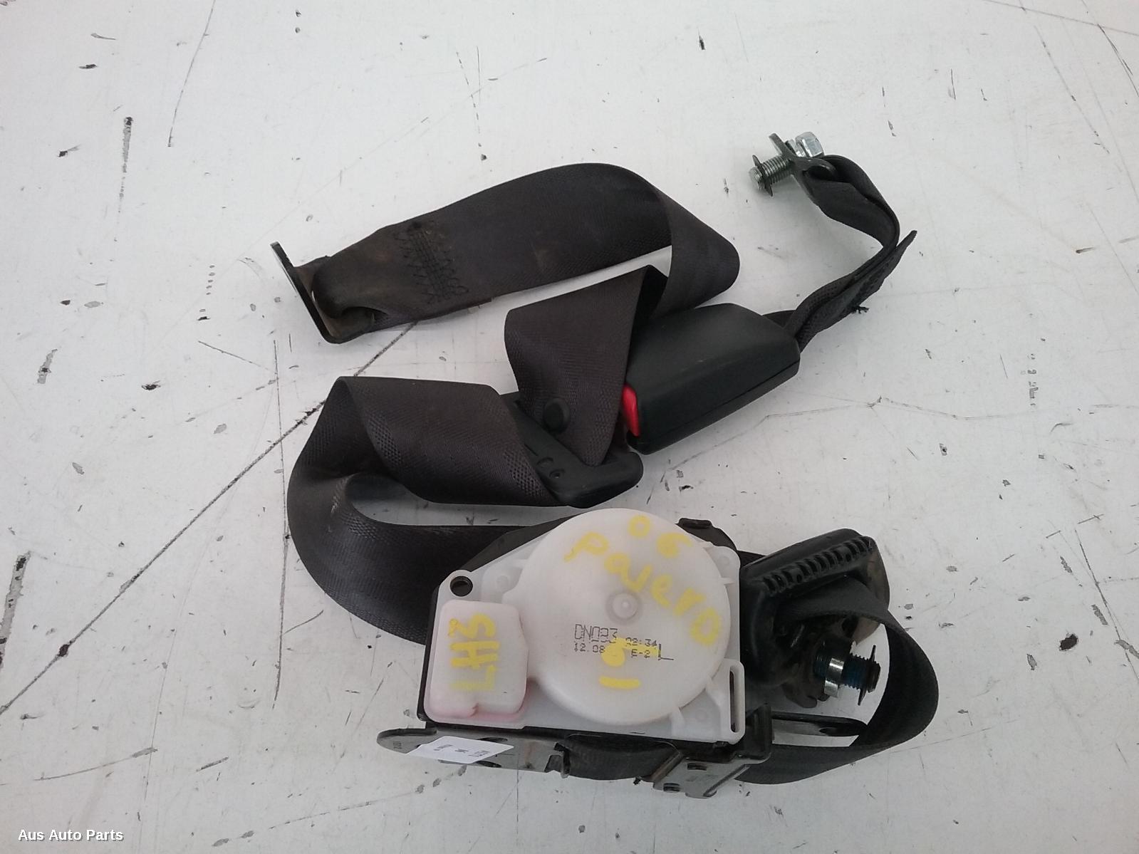 21185 Used Seat Belt Stalk For 2006 Pajero Np Lh Rear 3rd Row Seat