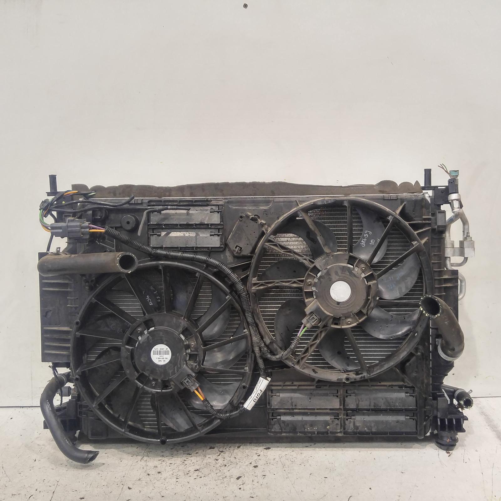 09 Ford Focus Radiator