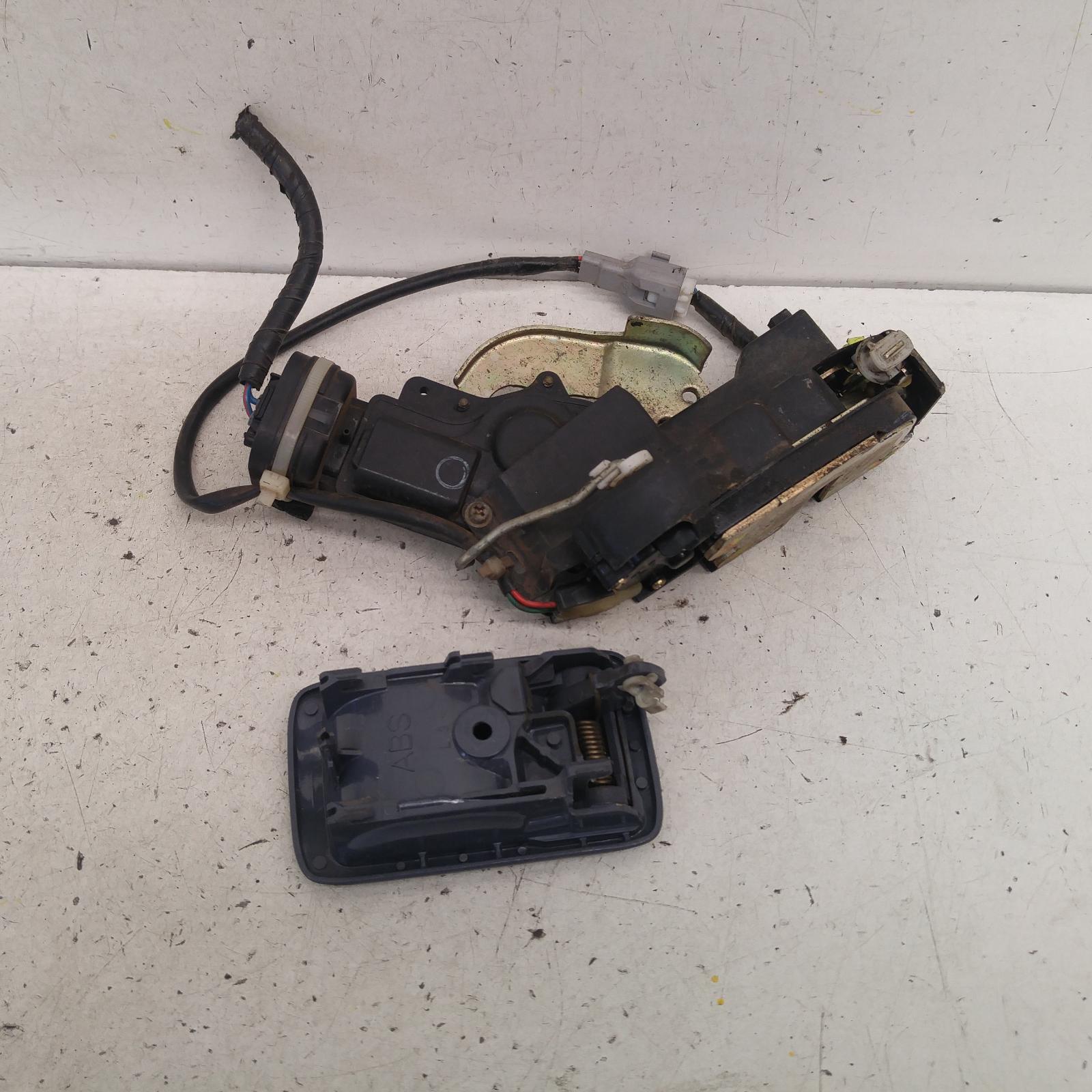 #193139, Used door/boot/gate lock for 2001 prado| left rear door lock ...