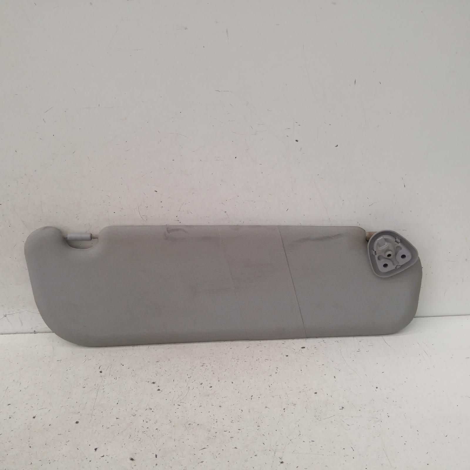 #194082, Used sunvisor for 2012 iload/imax| tq, rh side, non mirror ...