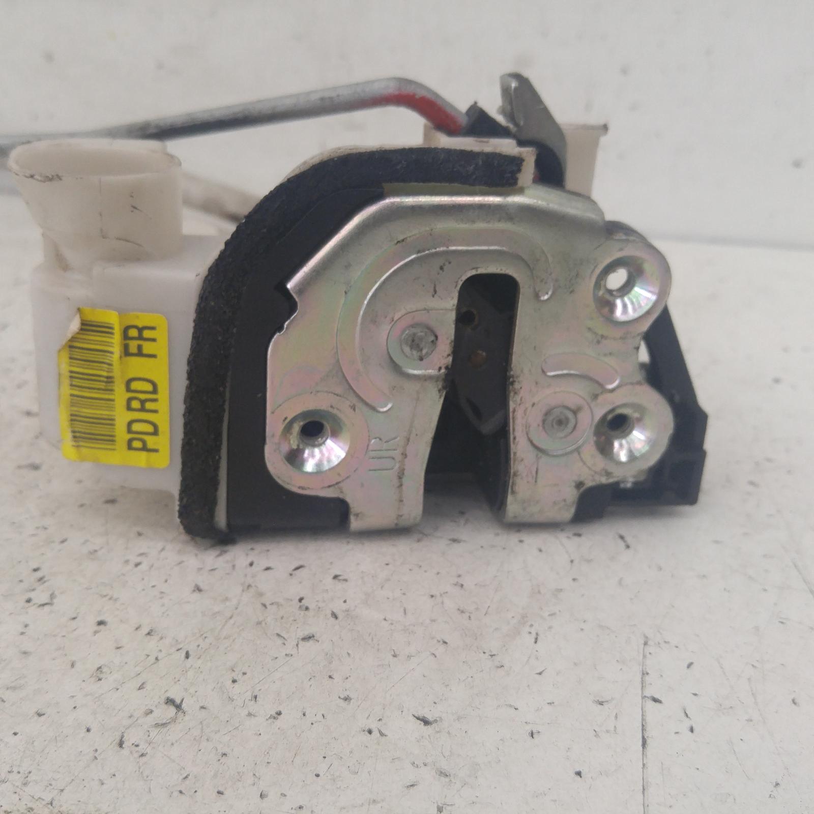 #204042, Used door/boot/gate lock for 2016 Rio| right front door lock ...