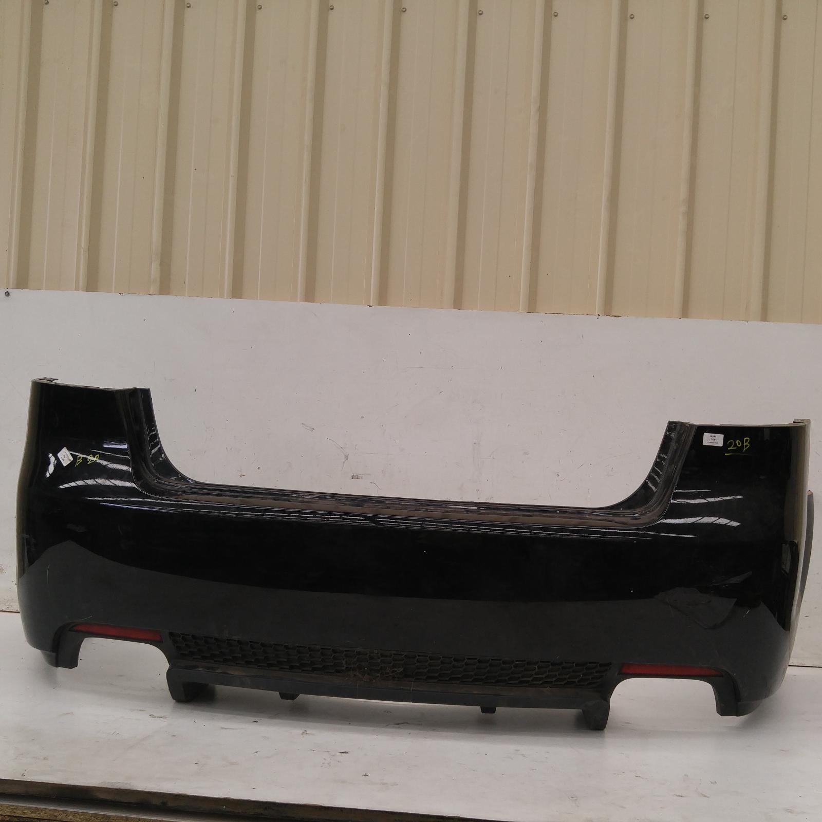 #204527, Used bumper rear for 2010 commodore| ve, sedan, omega, non ...