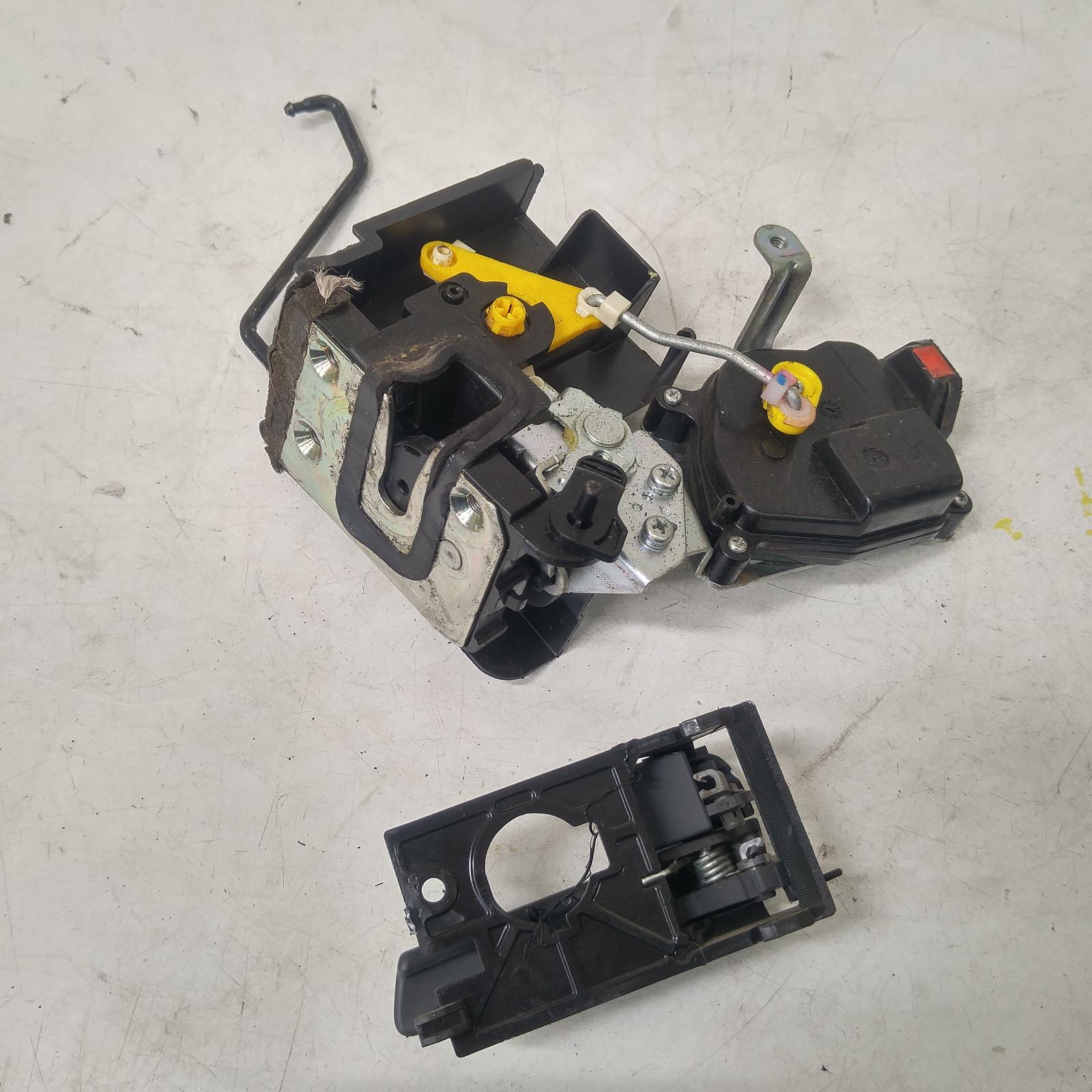 #209209, Used door/boot/gate lock for 2011 Rio| left rear door lock, jb ...