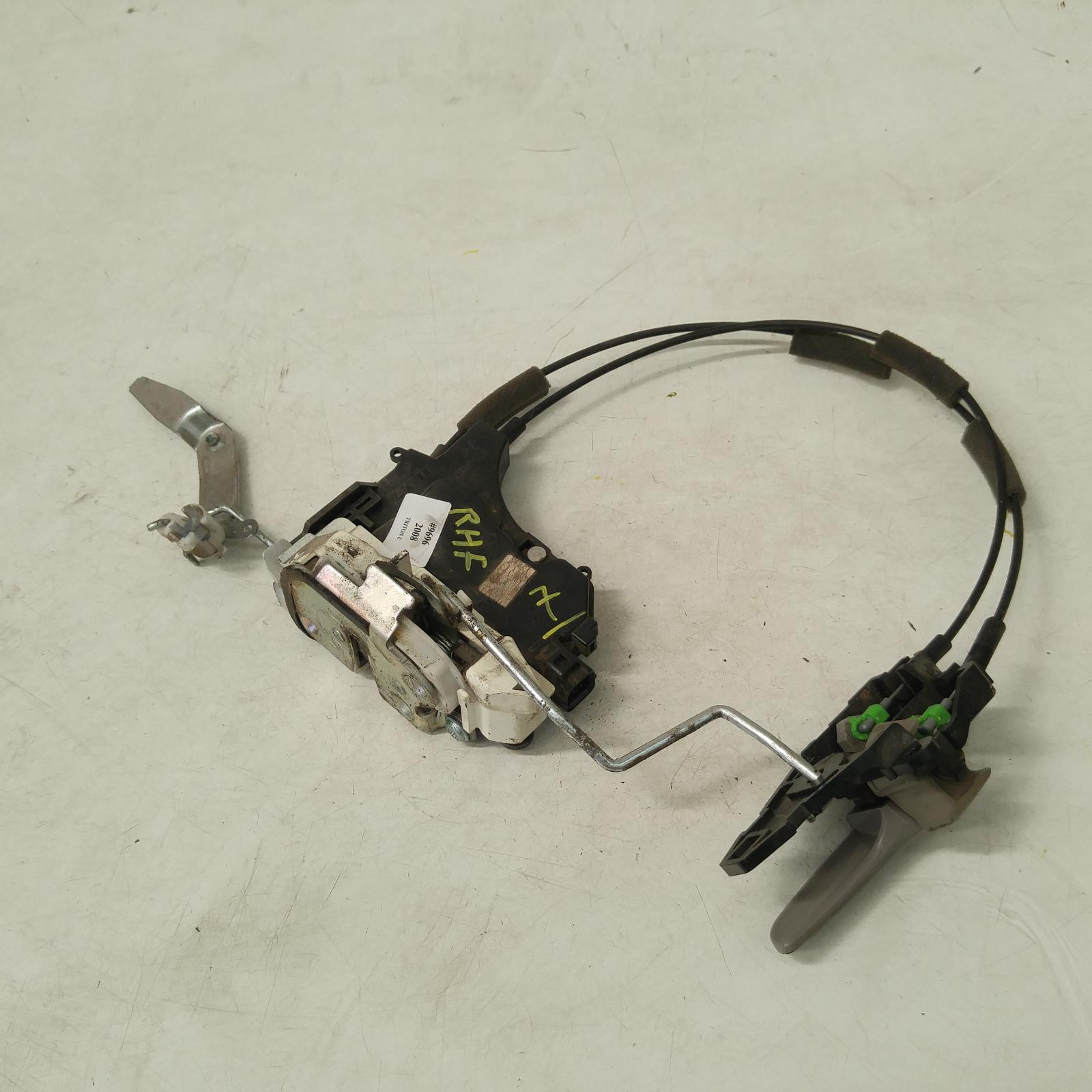 #216703, Used door/boot/gate lock for 2008 triton| right front door ...
