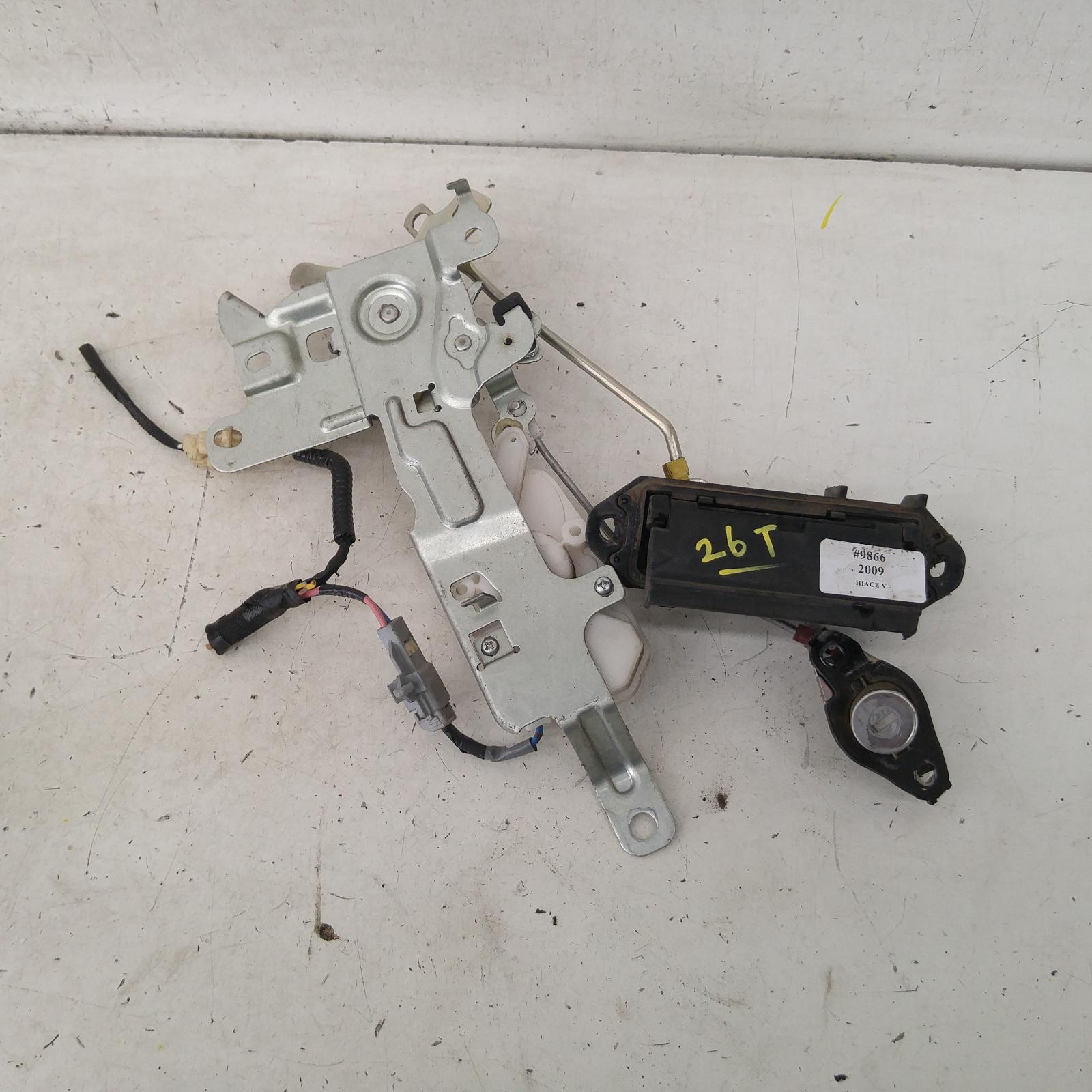 #239934, Used door/boot/gate lock for 2009 hiace| tailgate lock, trh ...