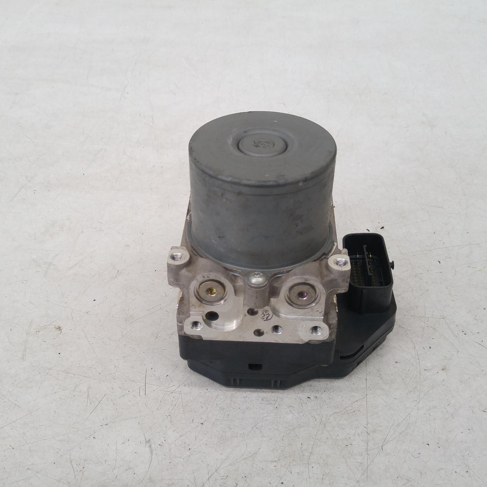 #243114, Used abs pump/modulator for 2011 rav4| aca33, p/n 4454042252 ...