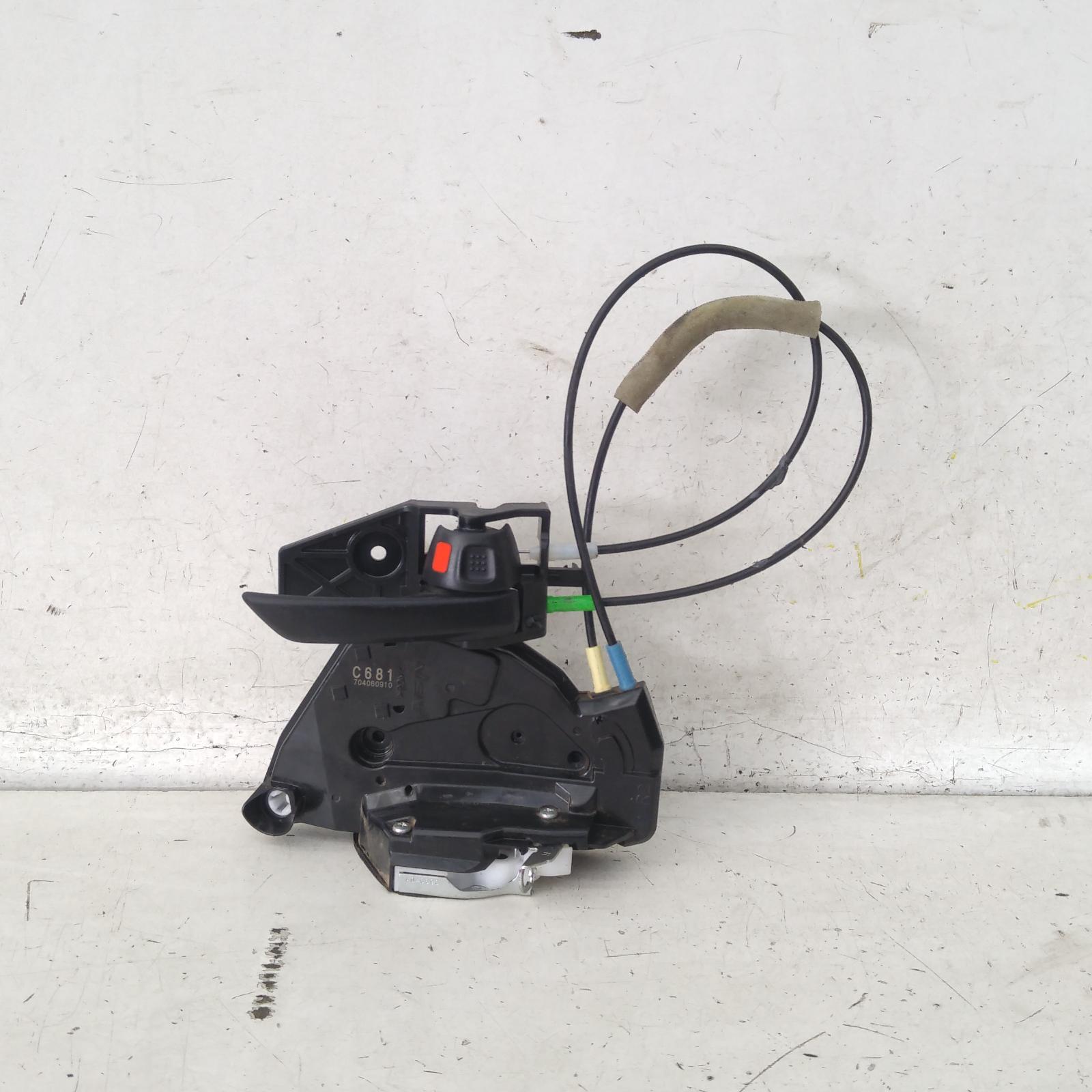 #244278, Used door/boot/gate lock for 2017 swift| right front door lock ...