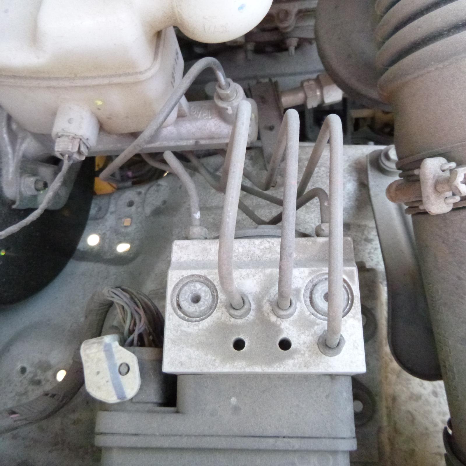Stock 11138 Toyota hilux | 4wd, dual cab, 02/05-08/15