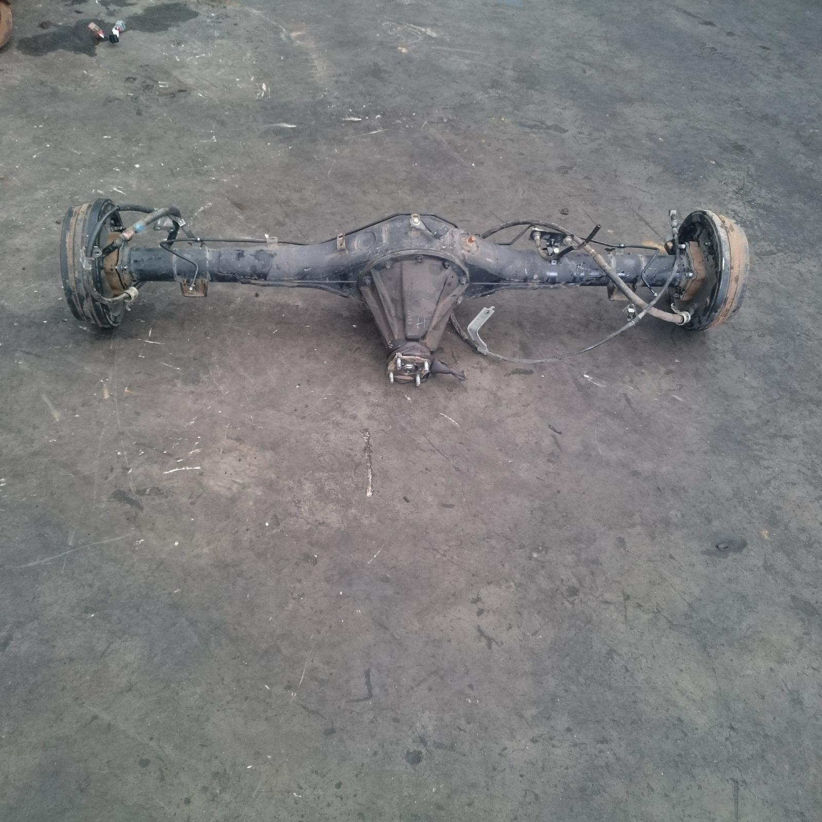 #255893, Used differential assembly rear for 2016 hilux| 2.7, petrol ...