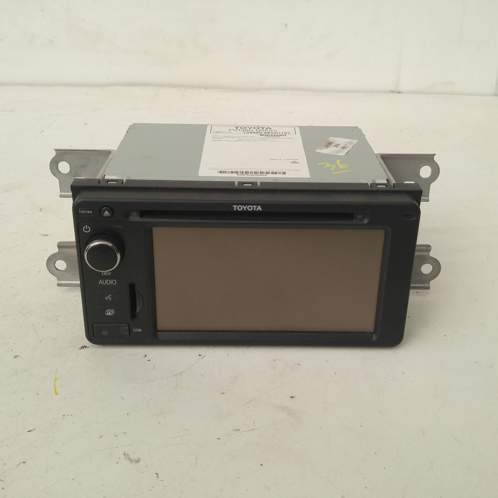 #264490, Used stereo/head unit for 2016 prius| nhp10, prius c, radio/cd ...