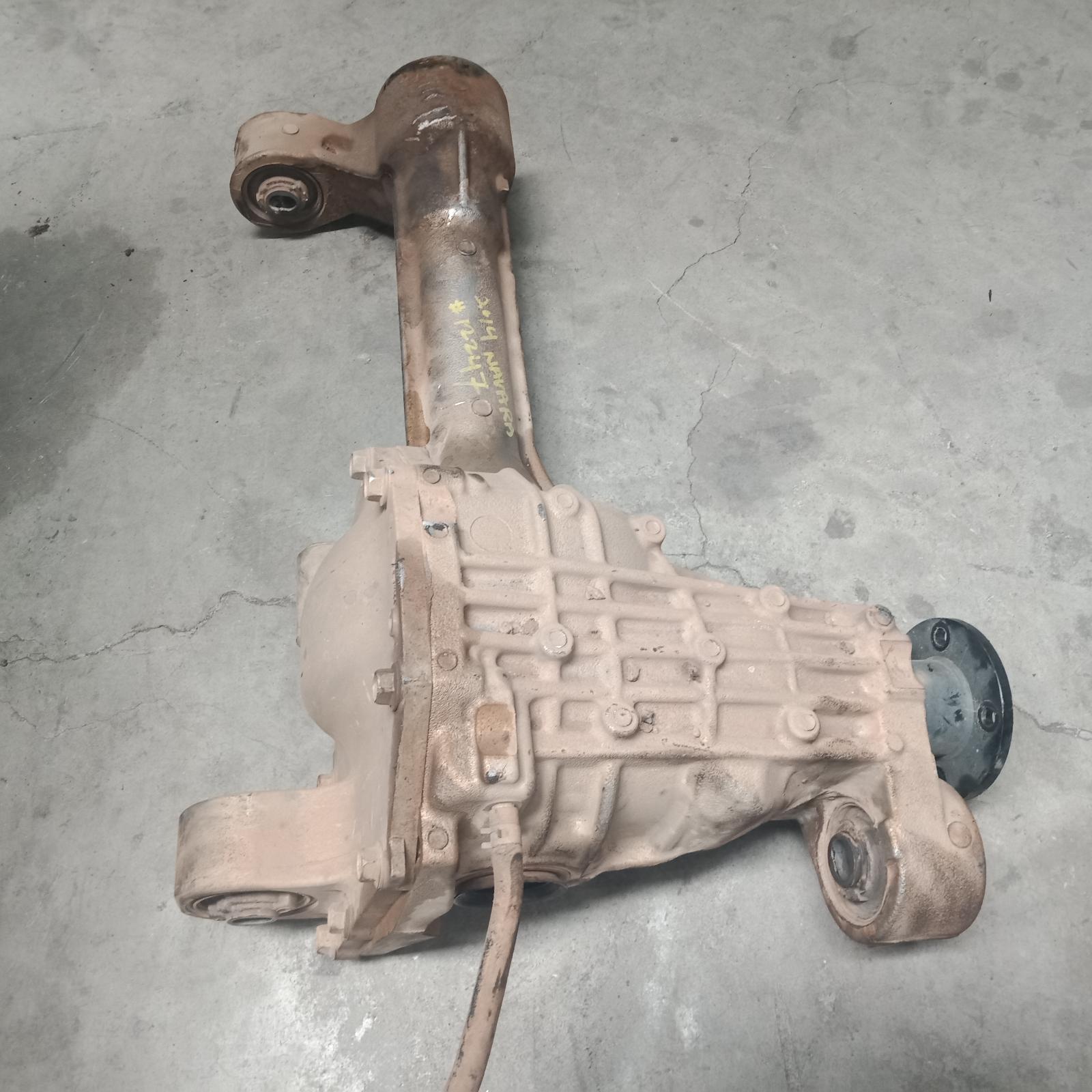 #290962, Used differential centre for 2014 navara| d40, front, 3.0, v9x ...