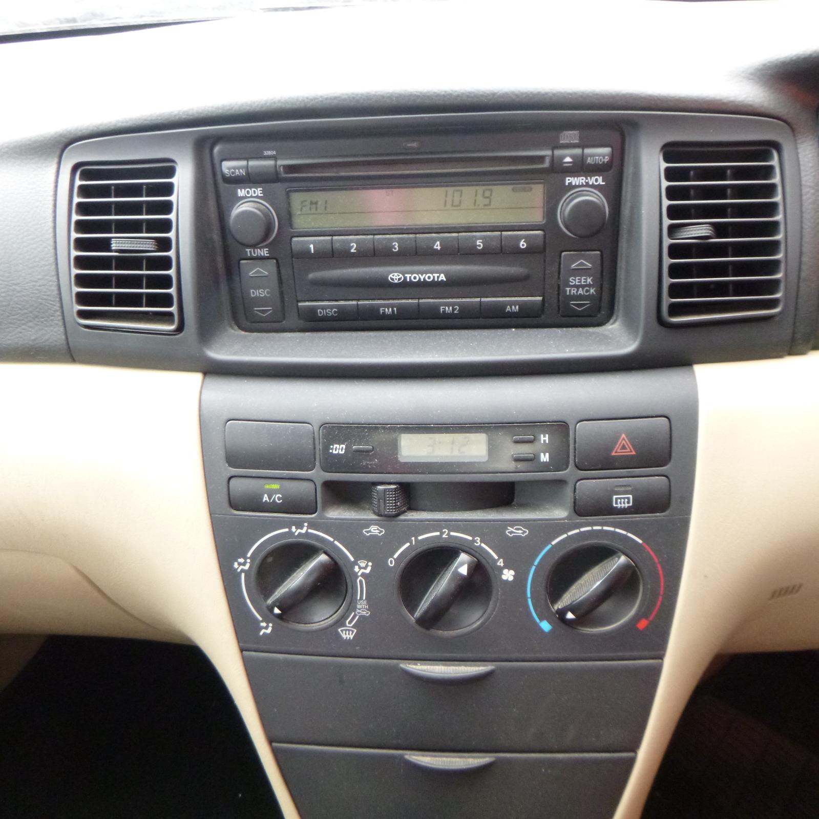 Stock 14035 Toyota Corolla | zze122, sedan, 12/01-06/07