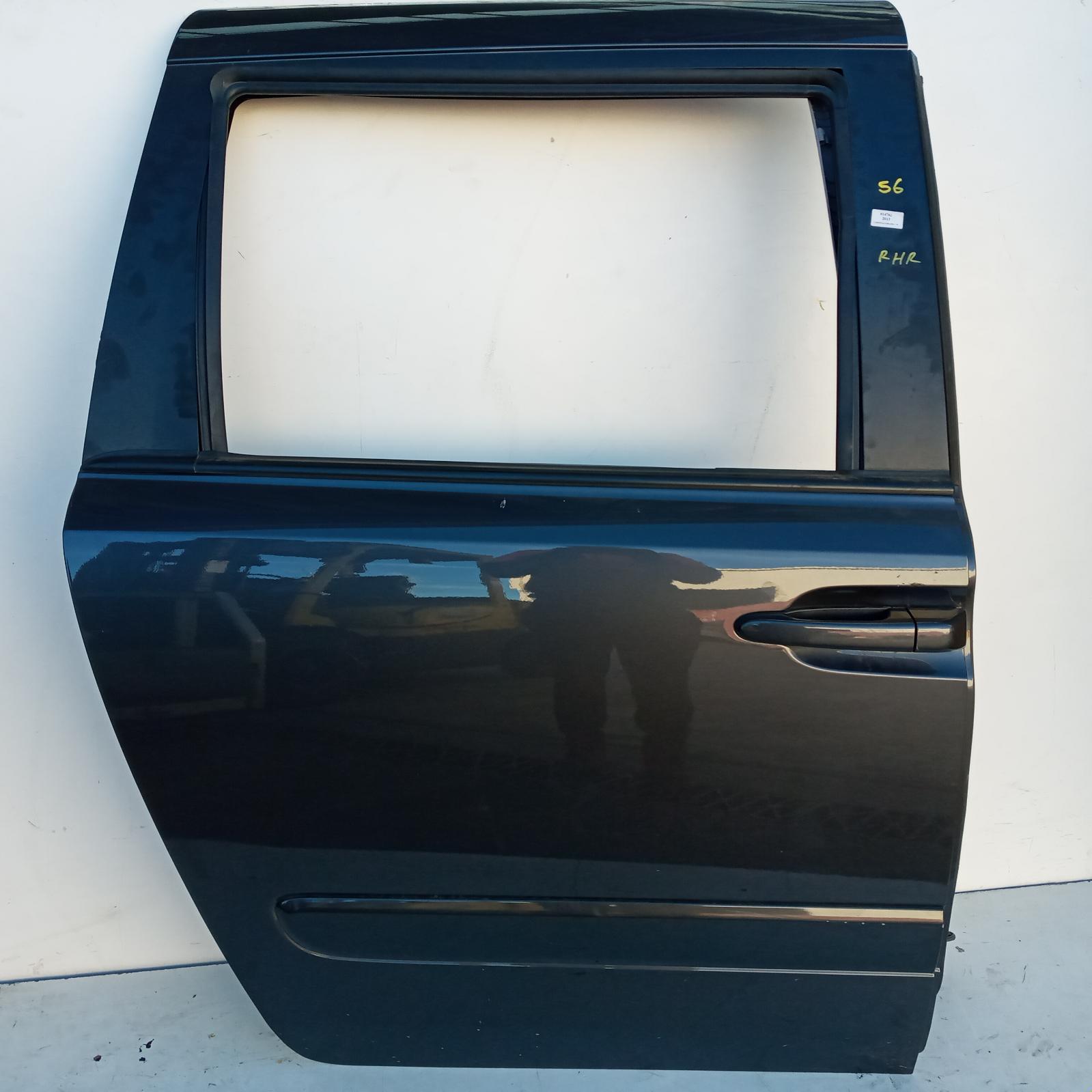 #351374, Used door/sliding rear right for 2013 Carnival/Grand Carnival ... #351374, Used door/sliding rear right for 2013 Carnival/Grand Carnival ...