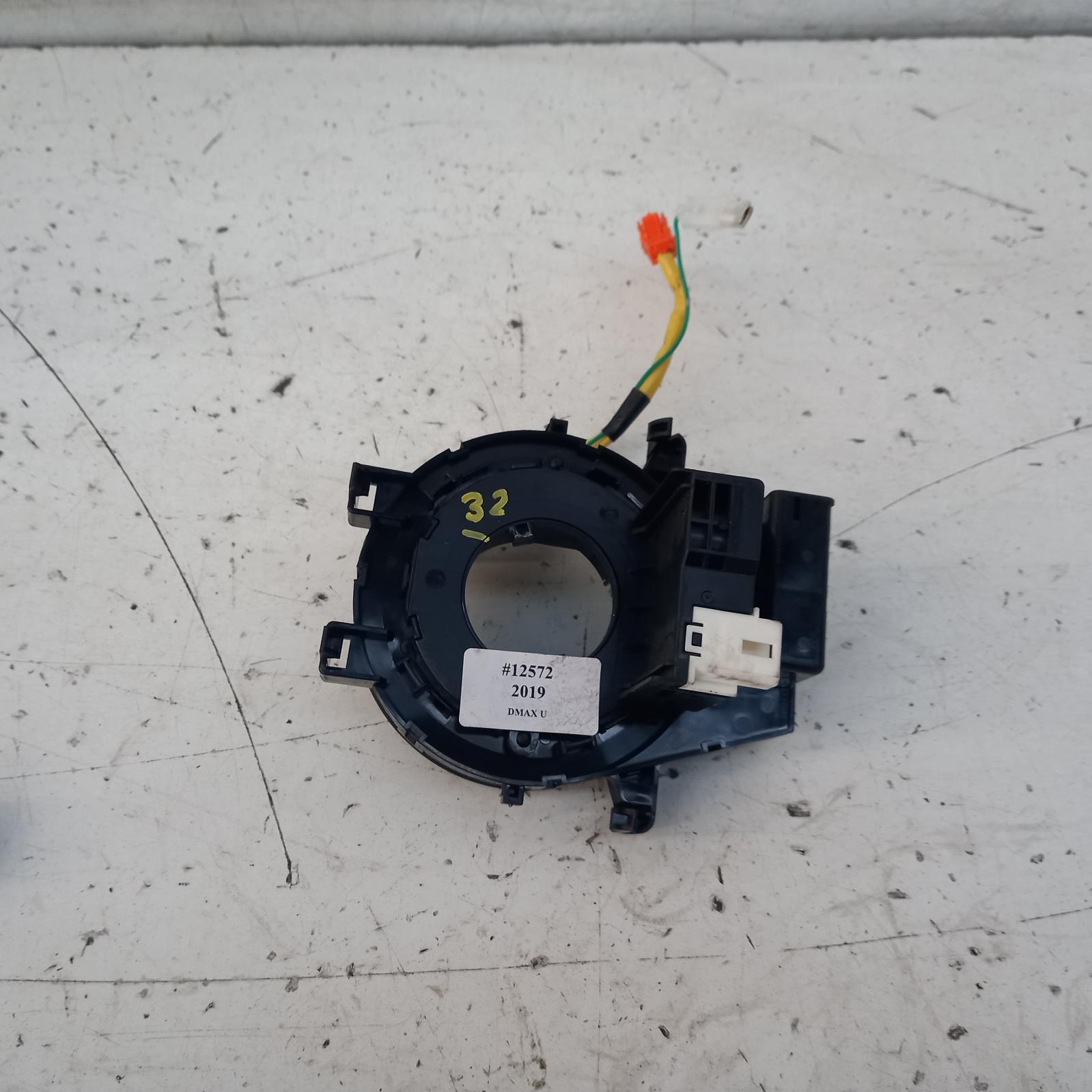 #359162, Used airbag module/sensor for 2019 dmax| clockspring, rc, 05/ ...