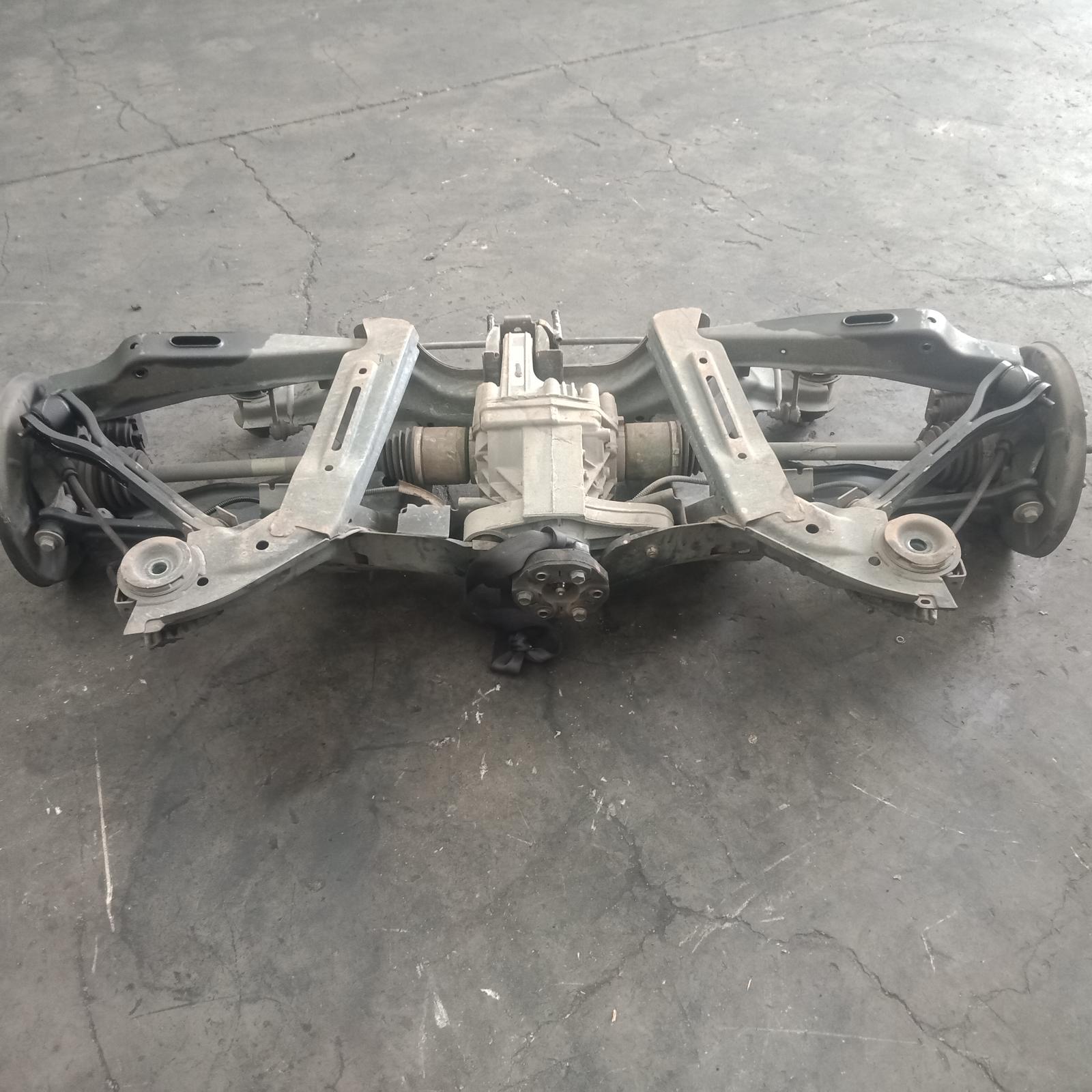 #369256, Used complete rear suspension for 2010 commodore| ve, cradle ...