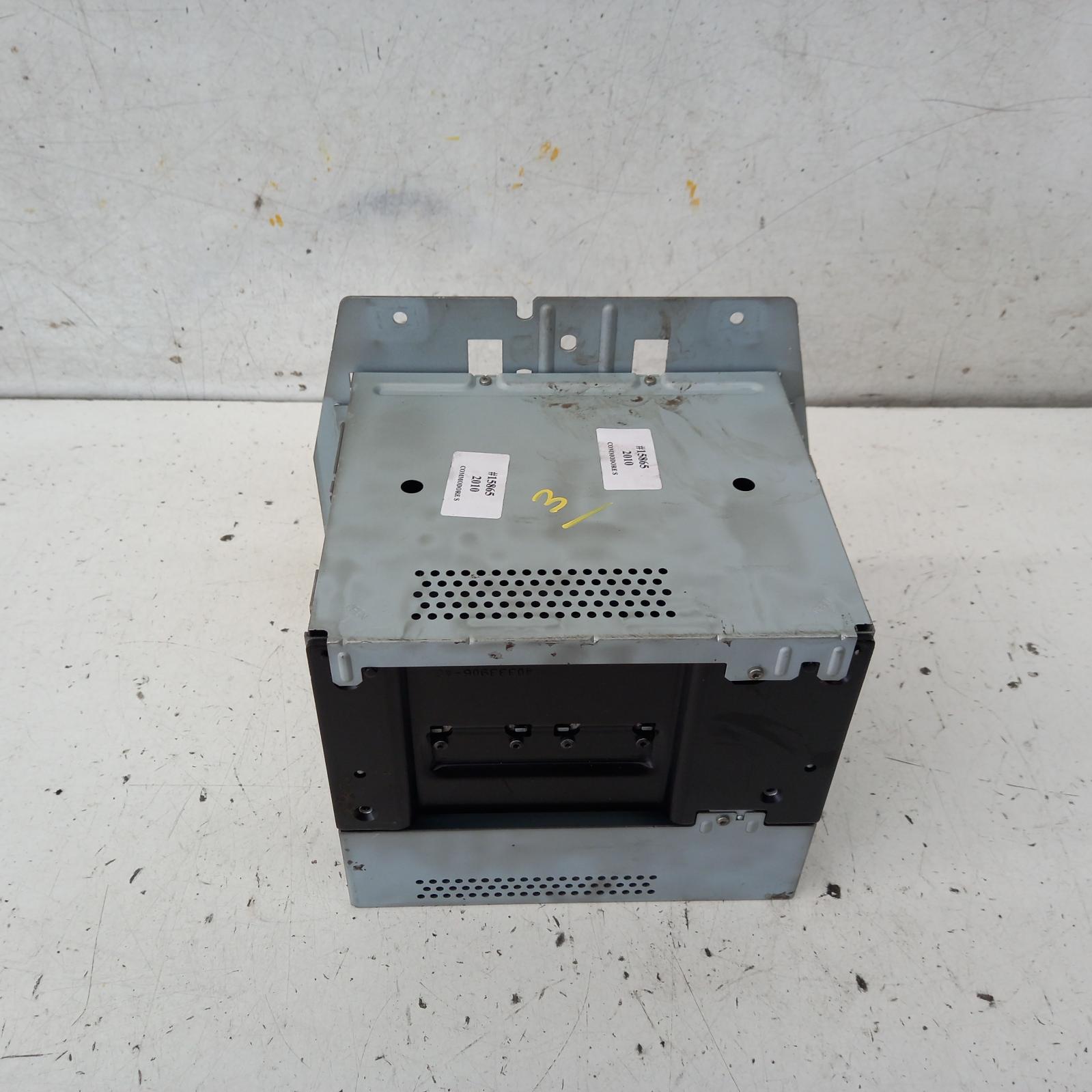 #390362, Used stereo/head unit for 2010 commodore| head unit only ...