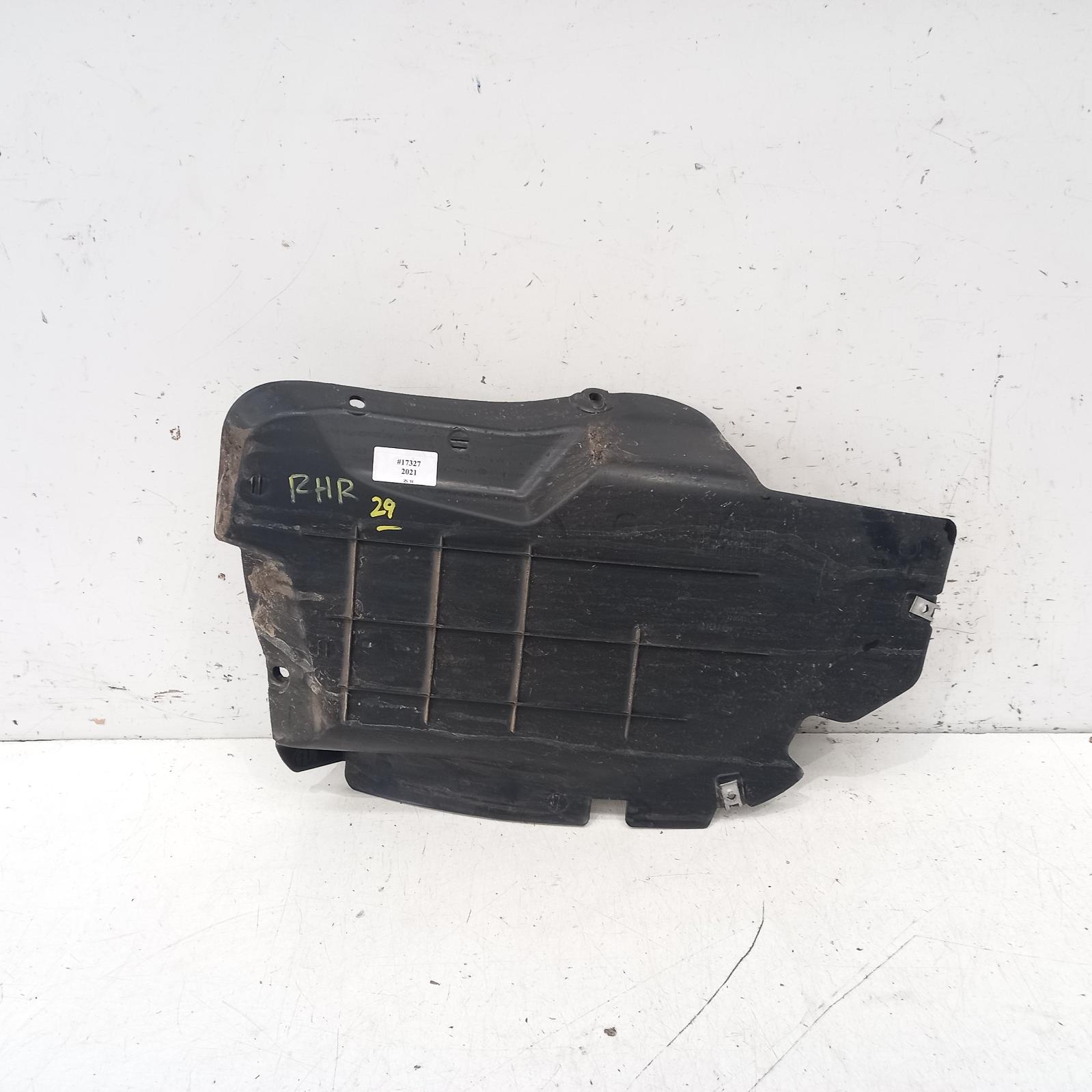 #445636, Used guard liner right for 2021 zs| azs1, rear, 09/17-
