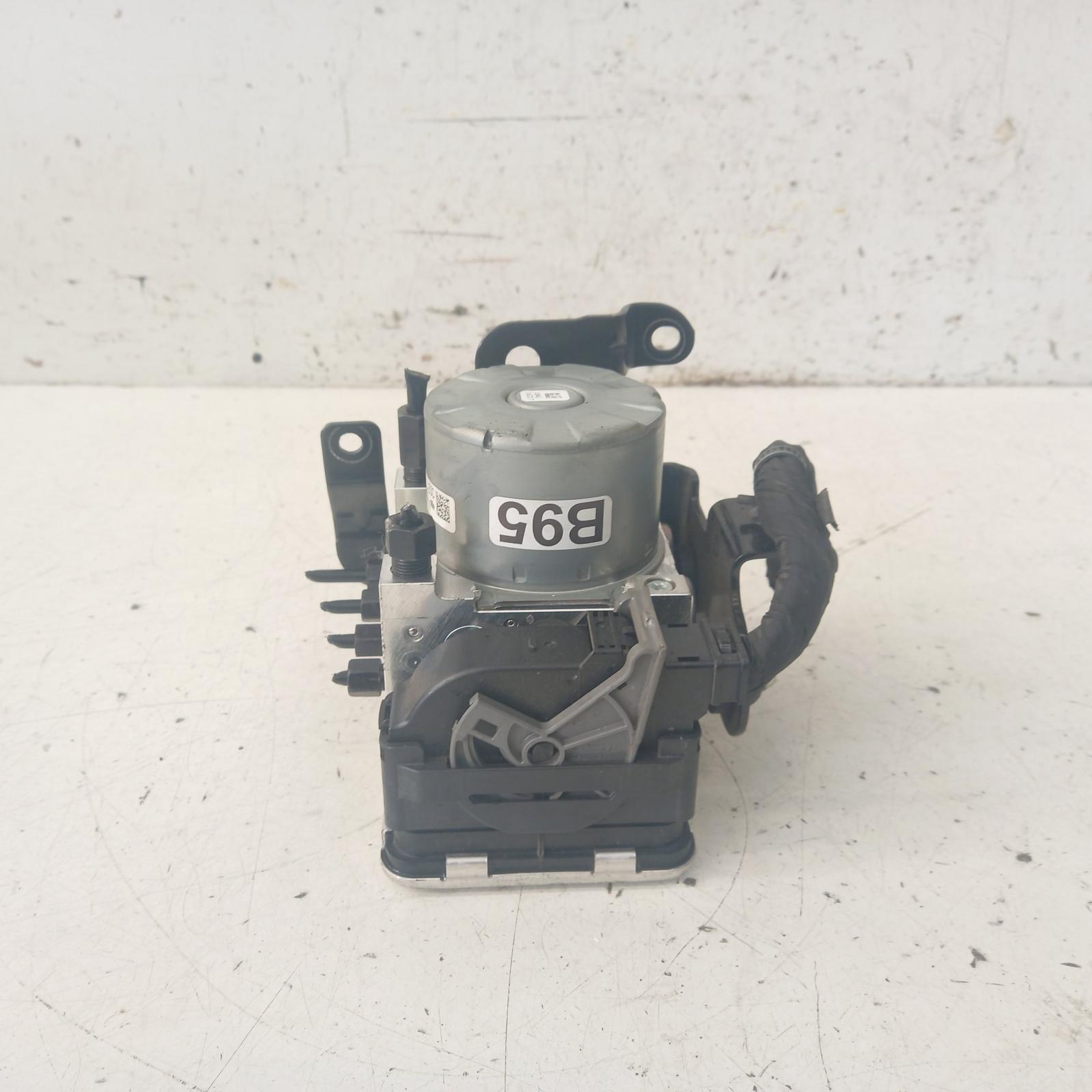 #452684, Used abs pump/modulator for 2021 Cerato| bd, p/n 58900m6950 ...