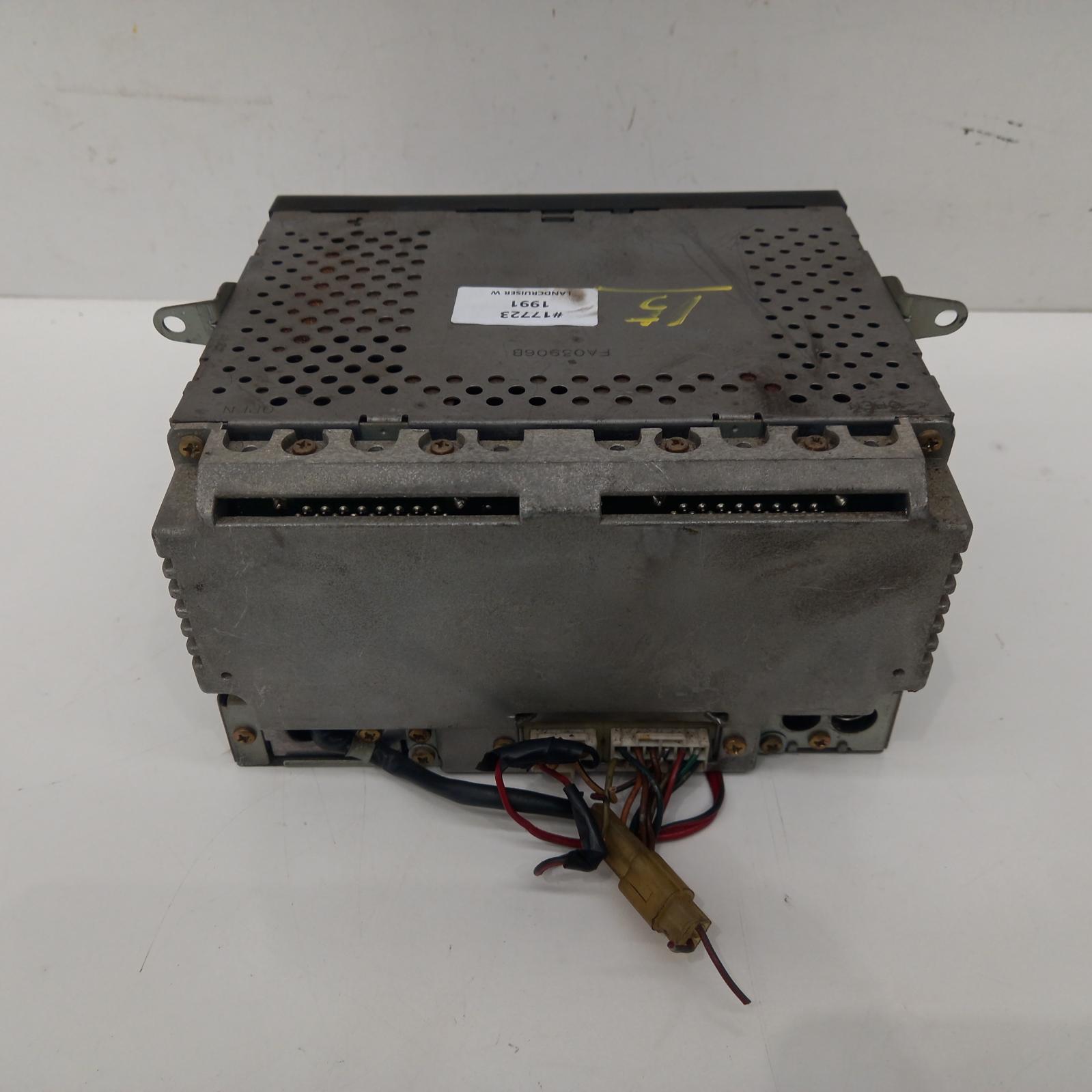 #465918, Used stereo/head unit for 1991 landcruiser| 80 series, radio ...
