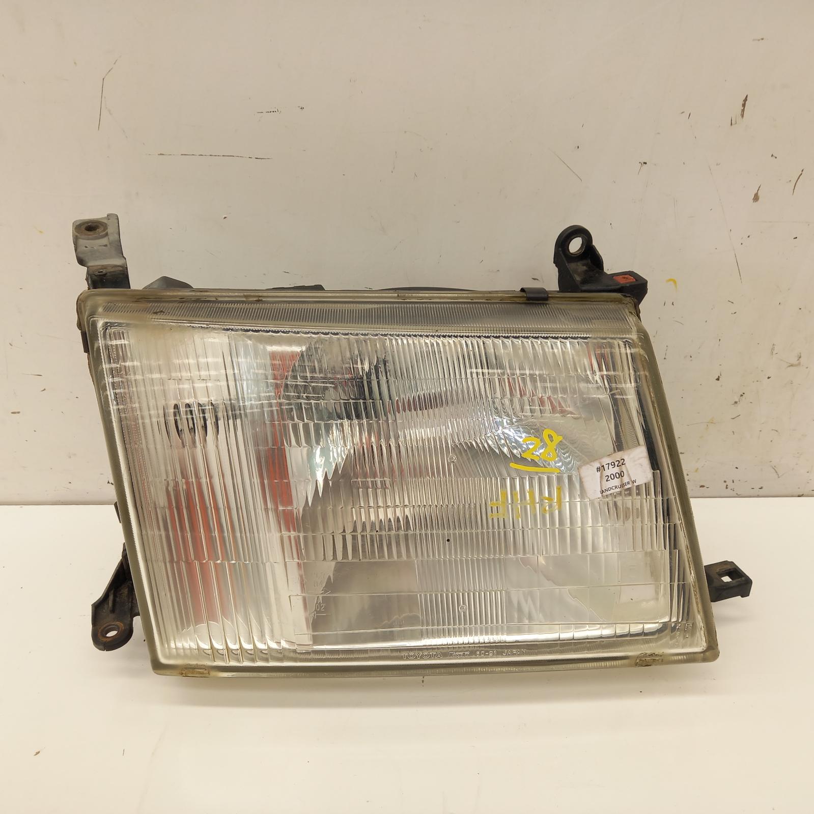 #470982, Used headlamp right for 2000 landcruiser| 100 series, lens# 60 ...