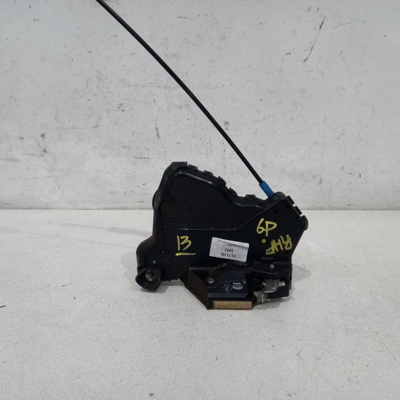 #509573, Used door/boot/gate lock for 2002 Camry| right front door lock ...