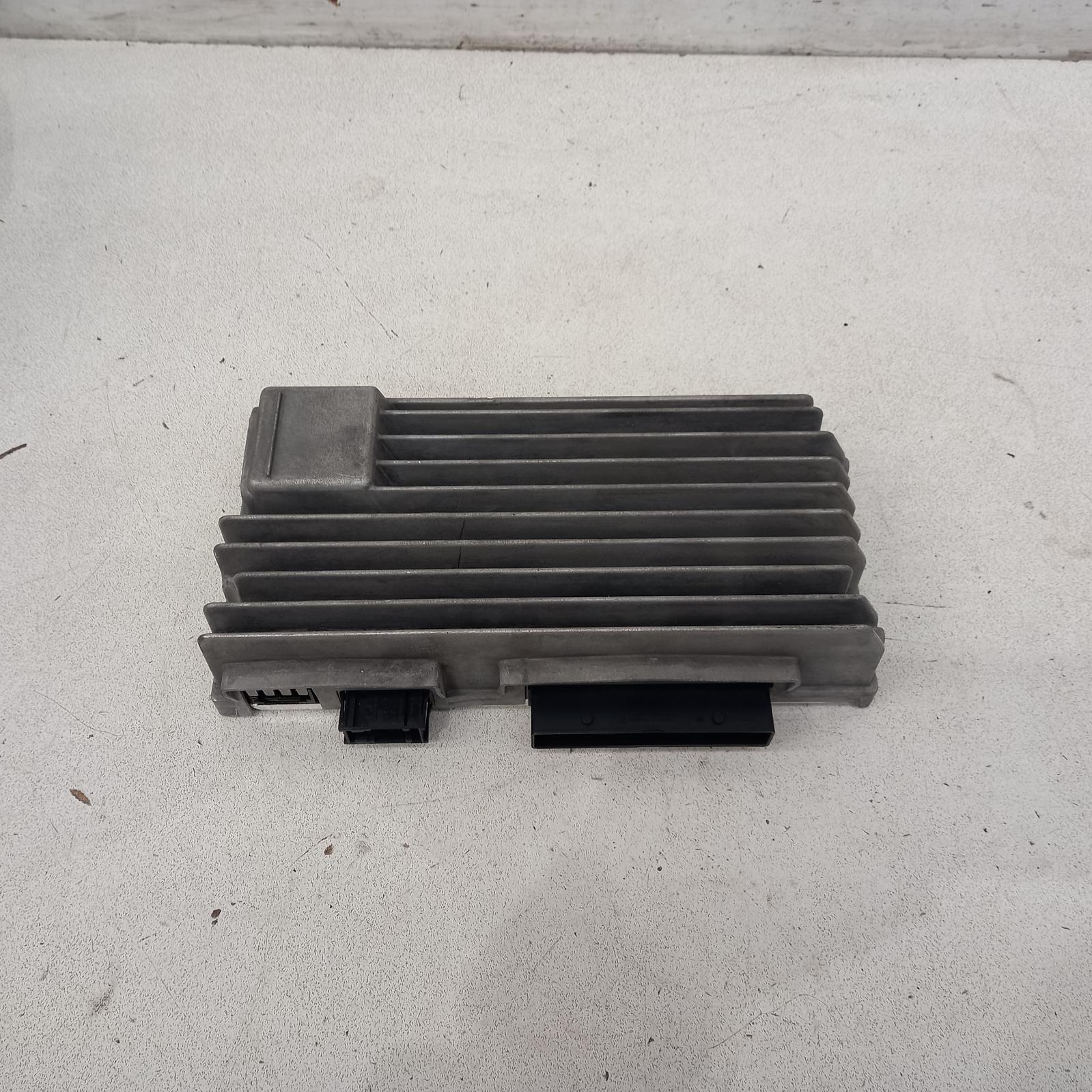 #513408, Used stereo/head unit for 2012 a5/s5| amplifier, 8t, 10/07-01/12