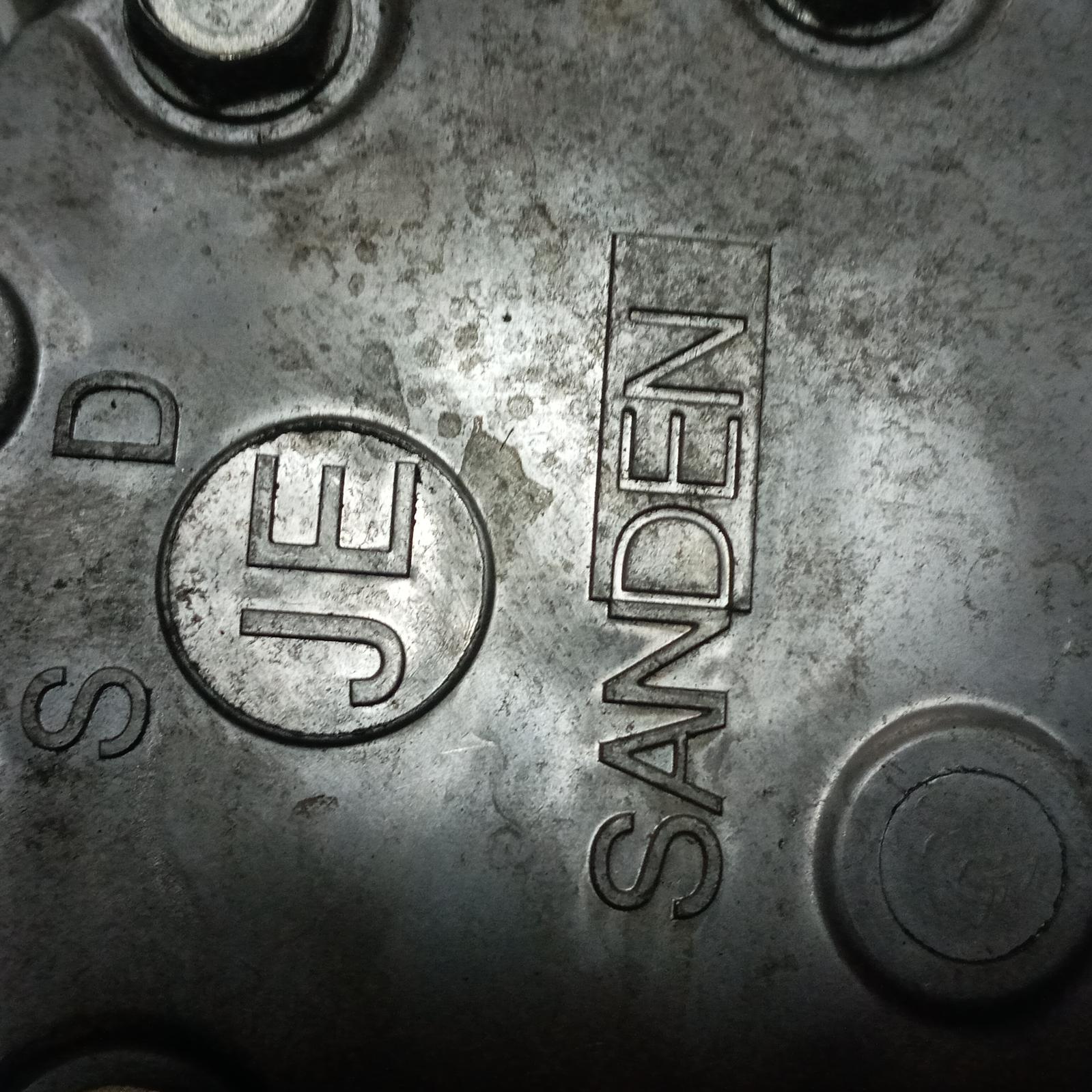 #522013, Used aircon compressor for 2020 hiace| 300 series, 2.8, diesel ...