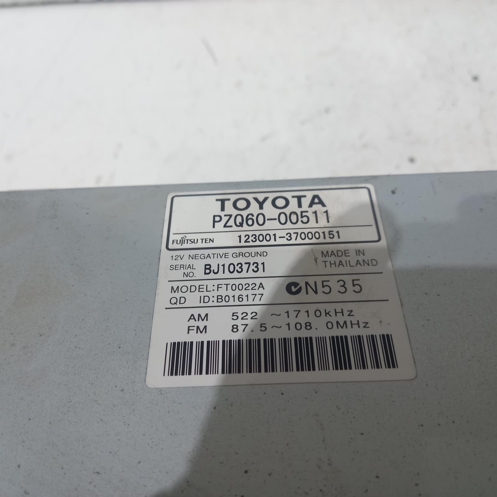 #608068, Used stereo/head unit for 2012 hilux| single disc cd player (p ...