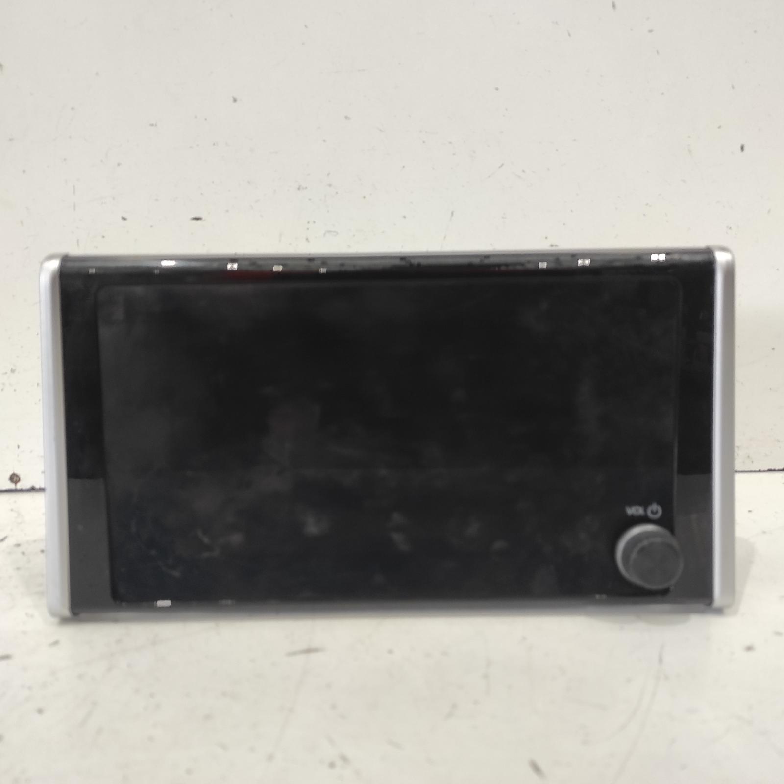 #636981, Used stereo/head unit for 2023 rav4| head unit, w/ dislay unit ...